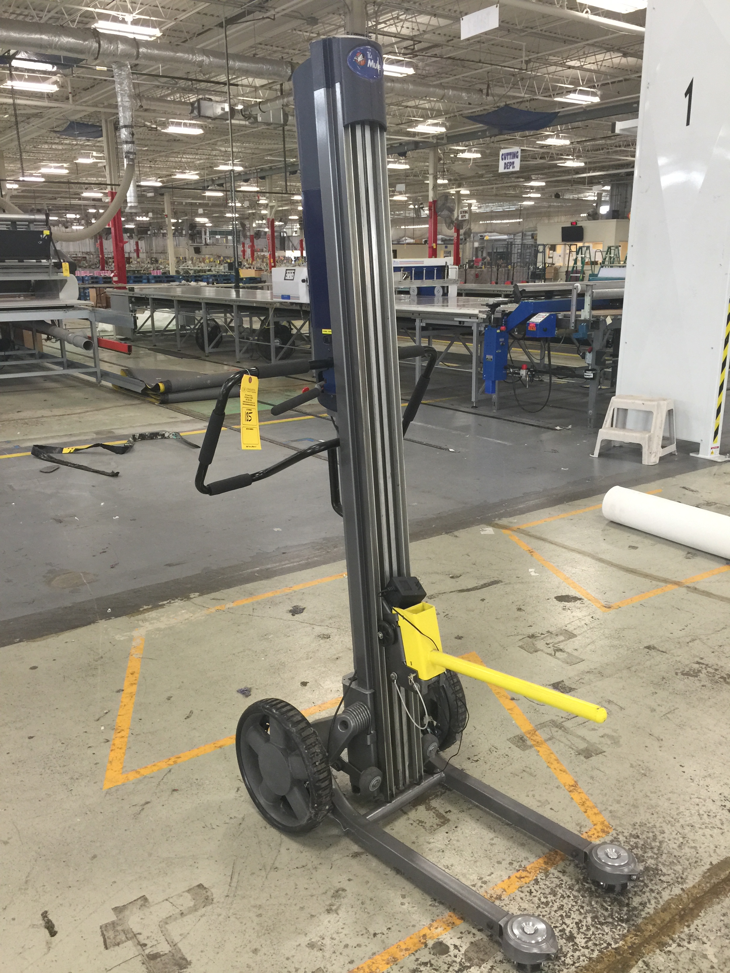 BEYOND PRODUCTS MULE ROLL LIFT; MODEL 2A-1-16853; S/N 3883