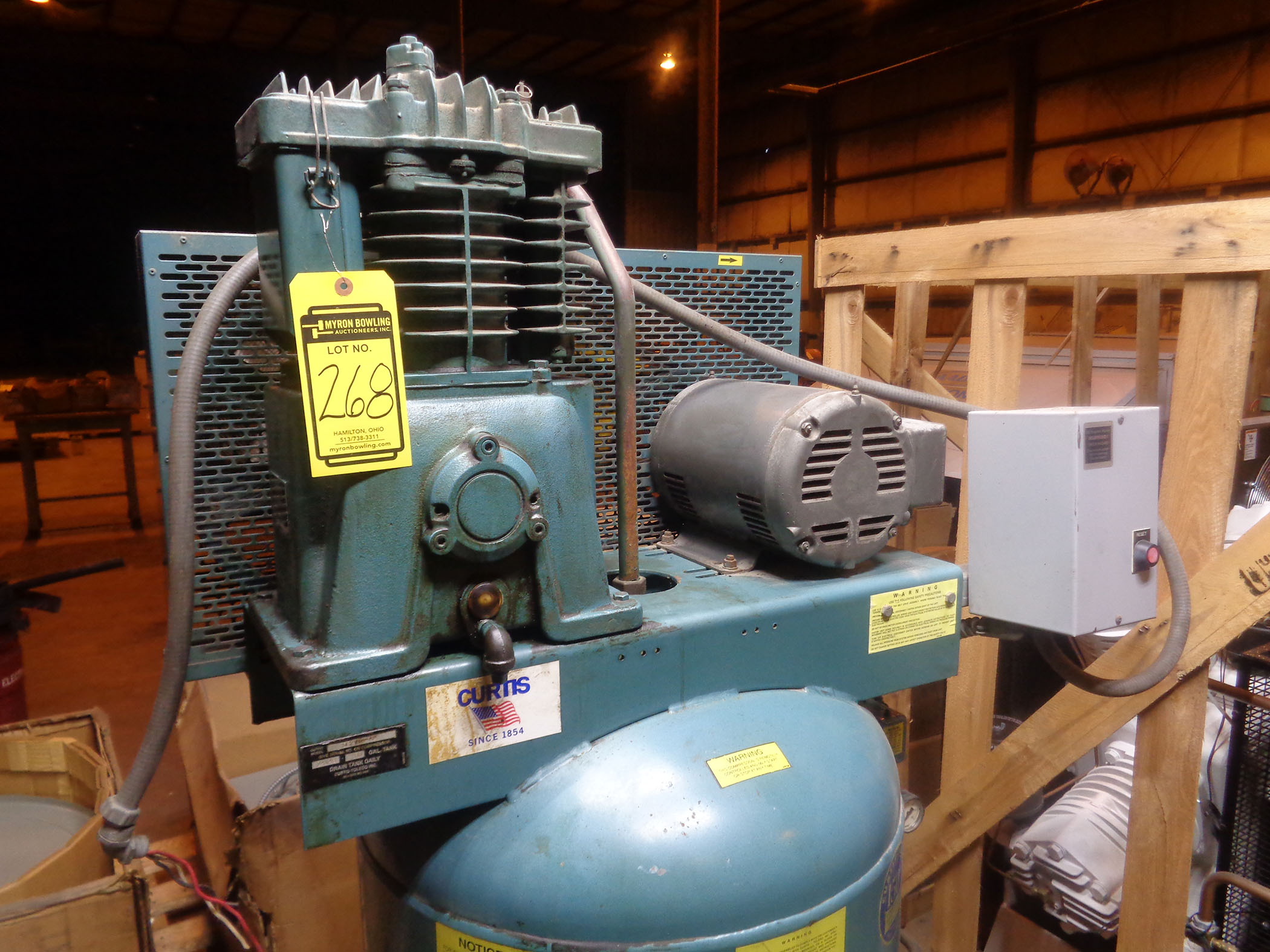 CURTIS-TOLEDO CHALLENGE AIR MODEL E-57 5HP VERTICAL AIR COMPRESSOR