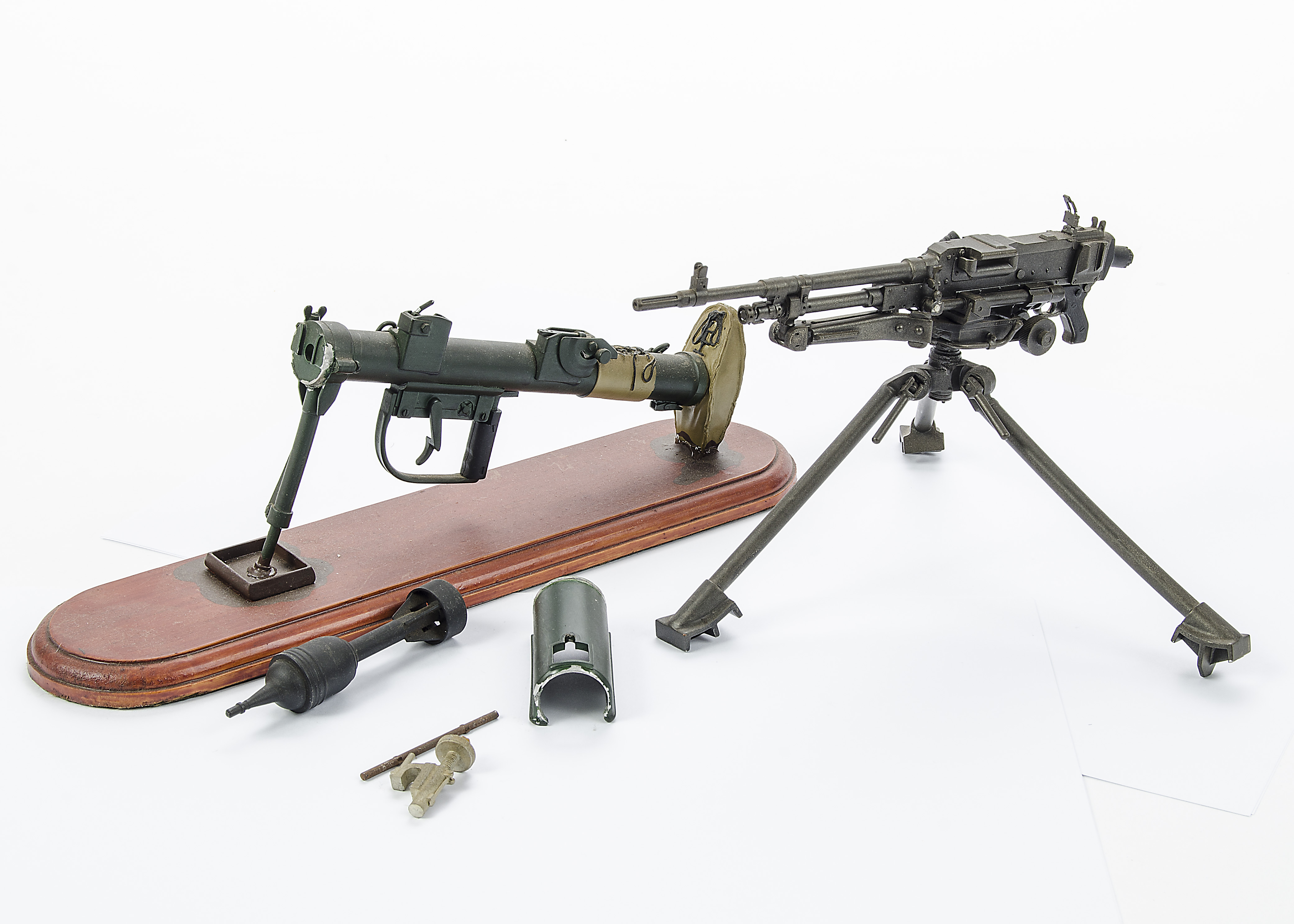 Present Arms 1:4 Scale Pewter Guns, Piat WWII Anti Tank Gun with ...