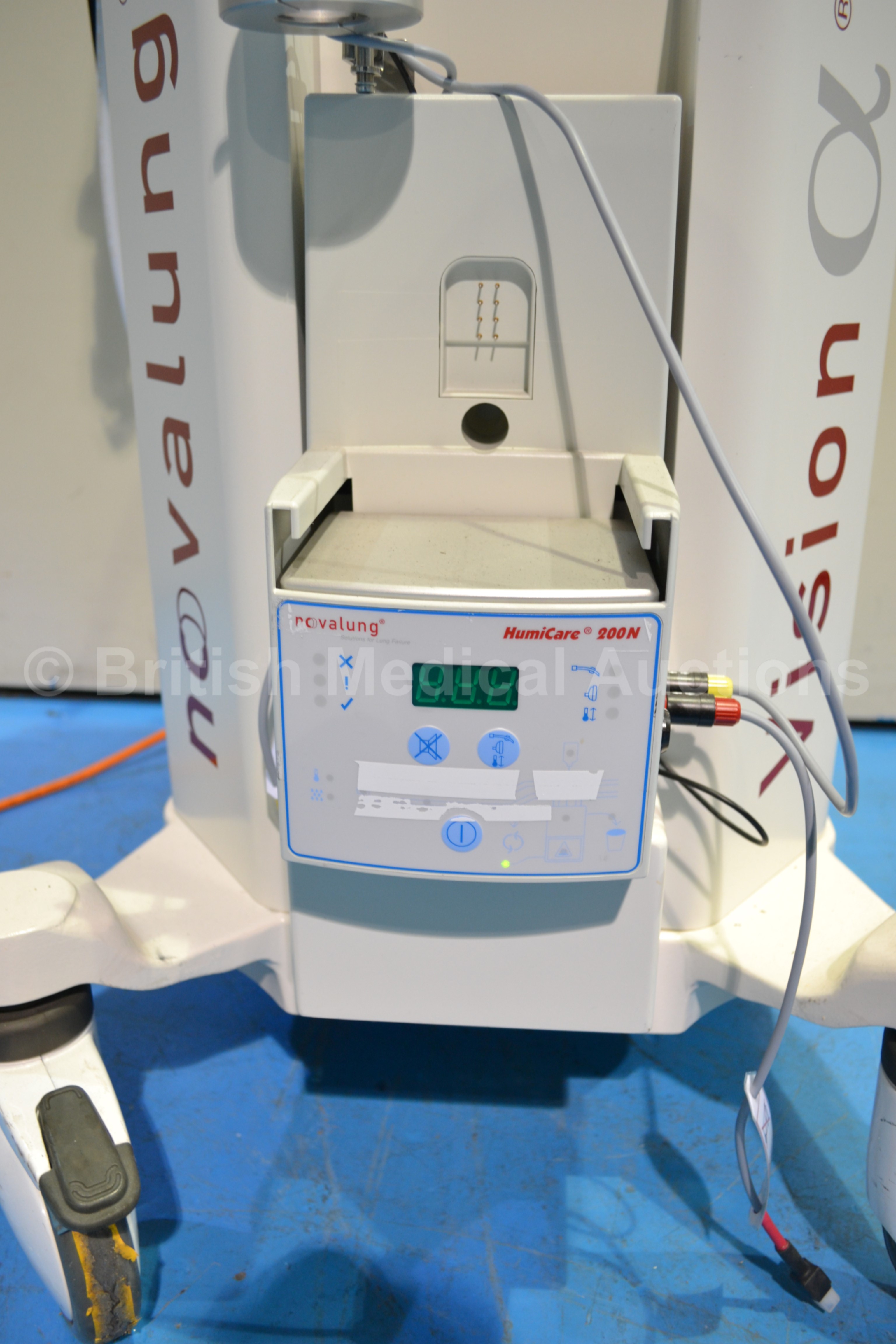 Novalung Vision α Adult and Infant Respirator System with HFOV mode and ...