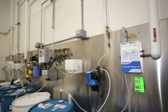 Ecolab Chemical Feed Handling System with LMI Ecolab Chemical Pumps ...