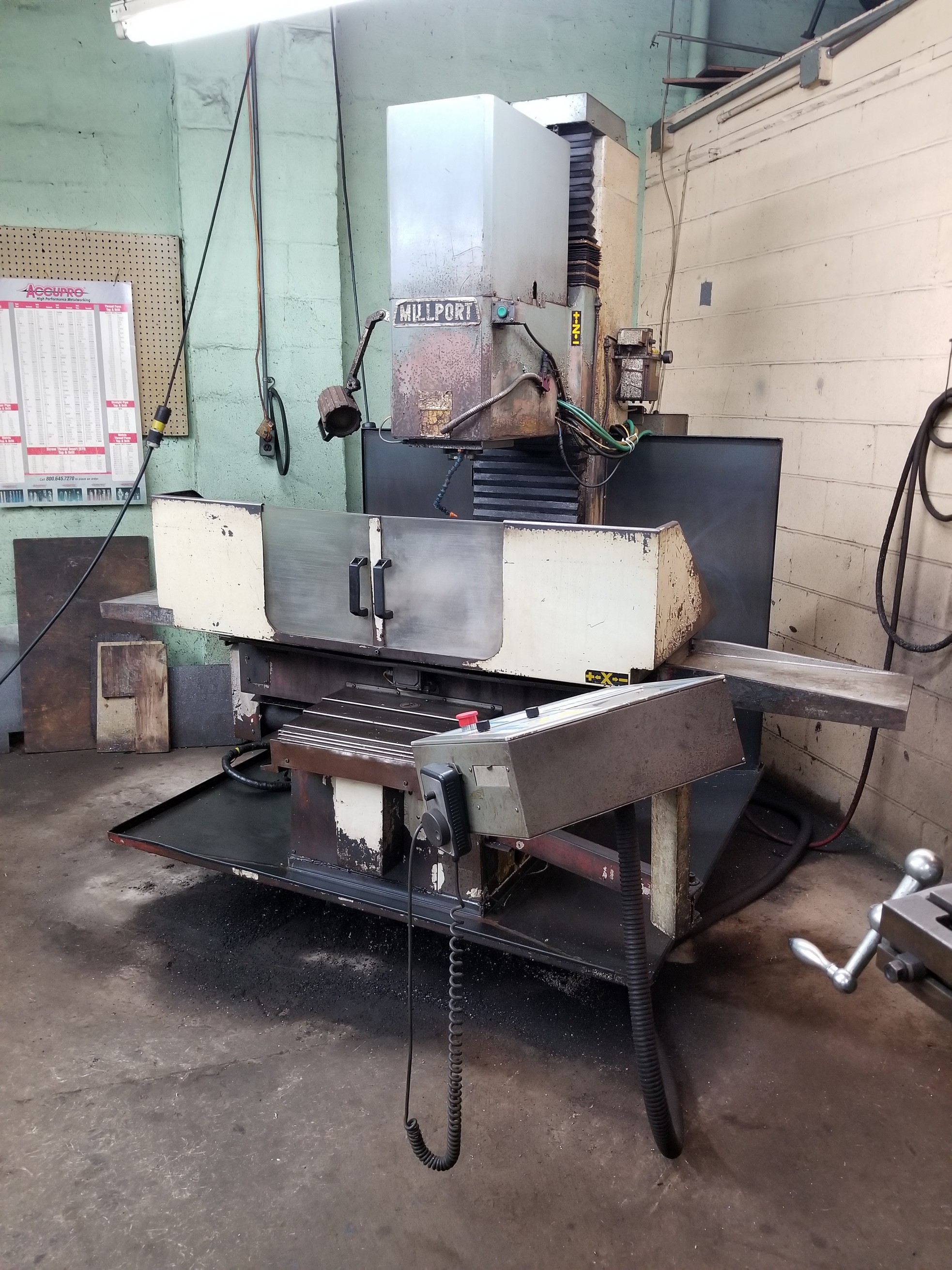 MILLPORT RHINO CNC VERTICAL BED MILL; 40 X 20Y X 20Z, 7.5 HP, CENTROID ...