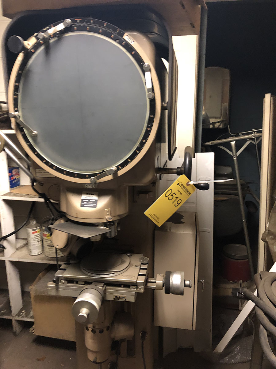 NIKON PROFILE PROJECTOR; MODEL V-14, NO. 49558