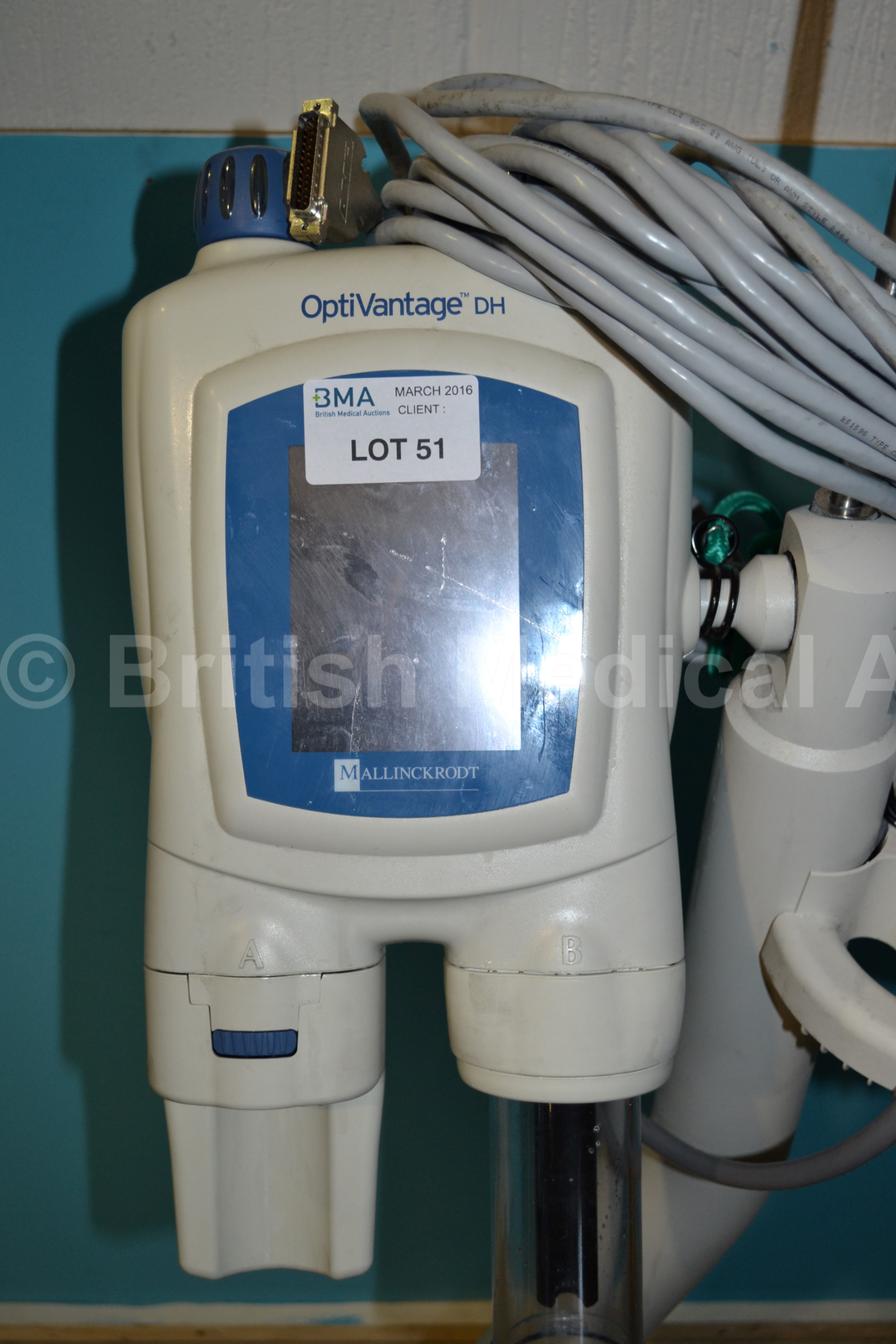 Mallinckrodt OptiVantage DH Dual Head CT Injector