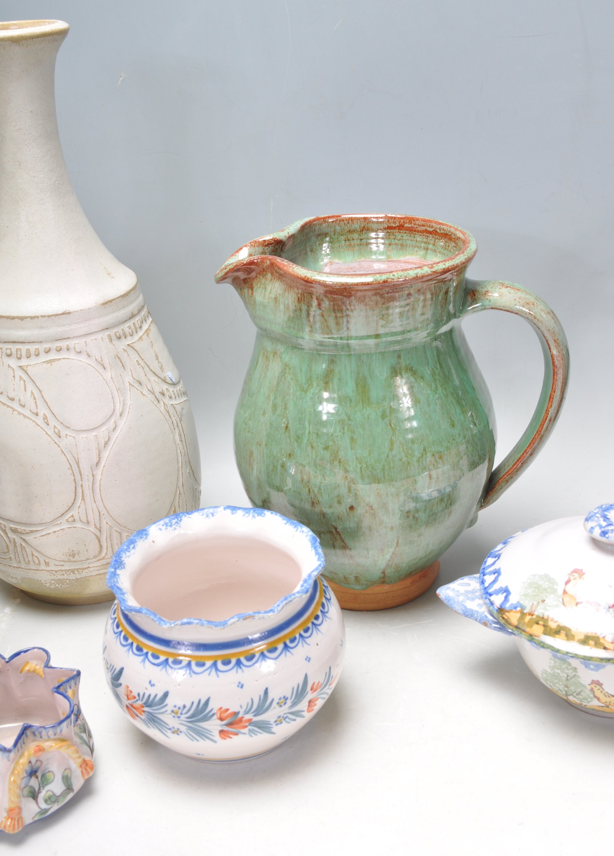 A collection of vintage retro 20th Century studio pottery to include a ...