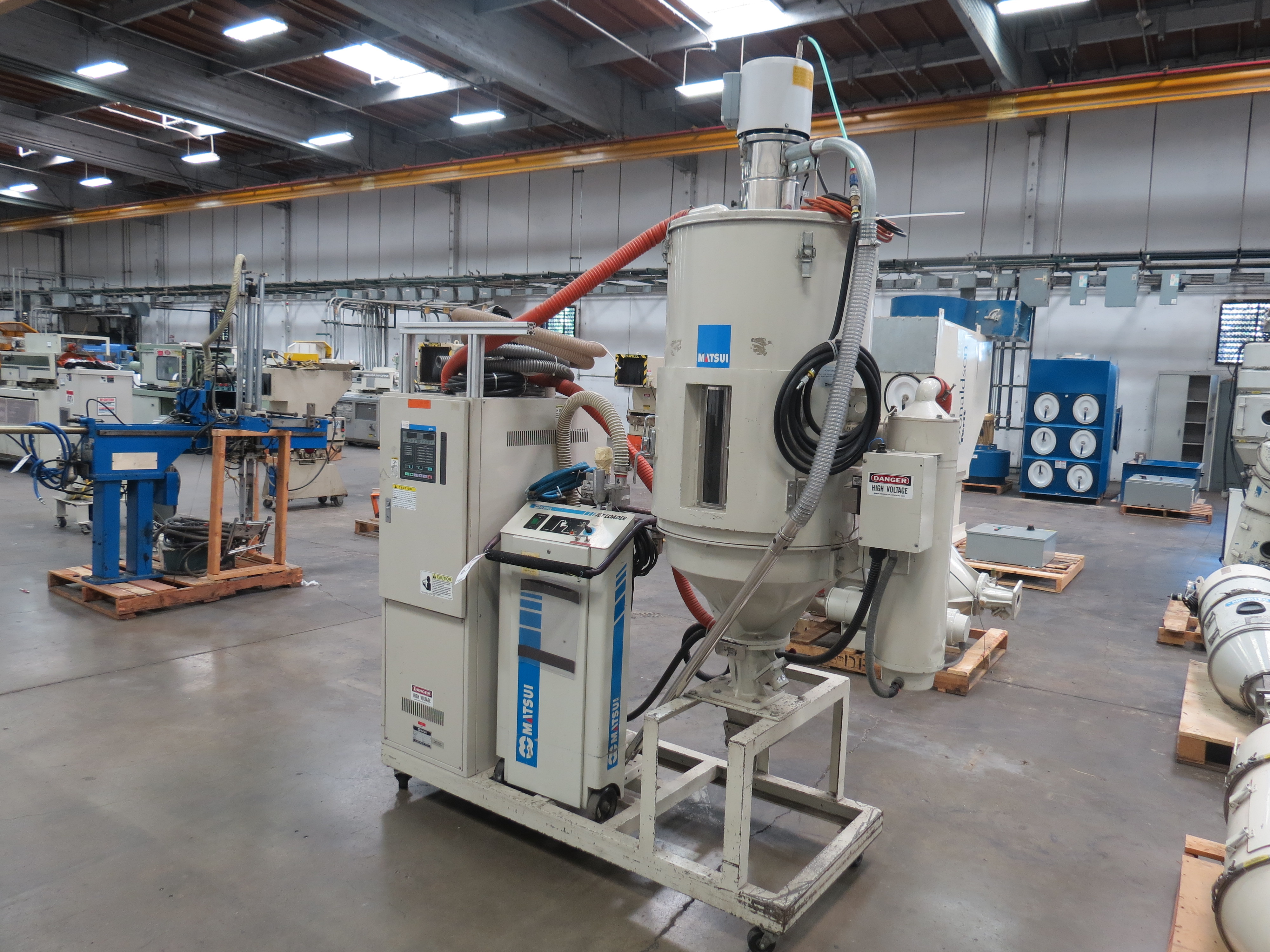 MATSUI DRYER / HOPPER AND JET LOADER HOPPER MODEL DMZ-120 ON CART MFG ...