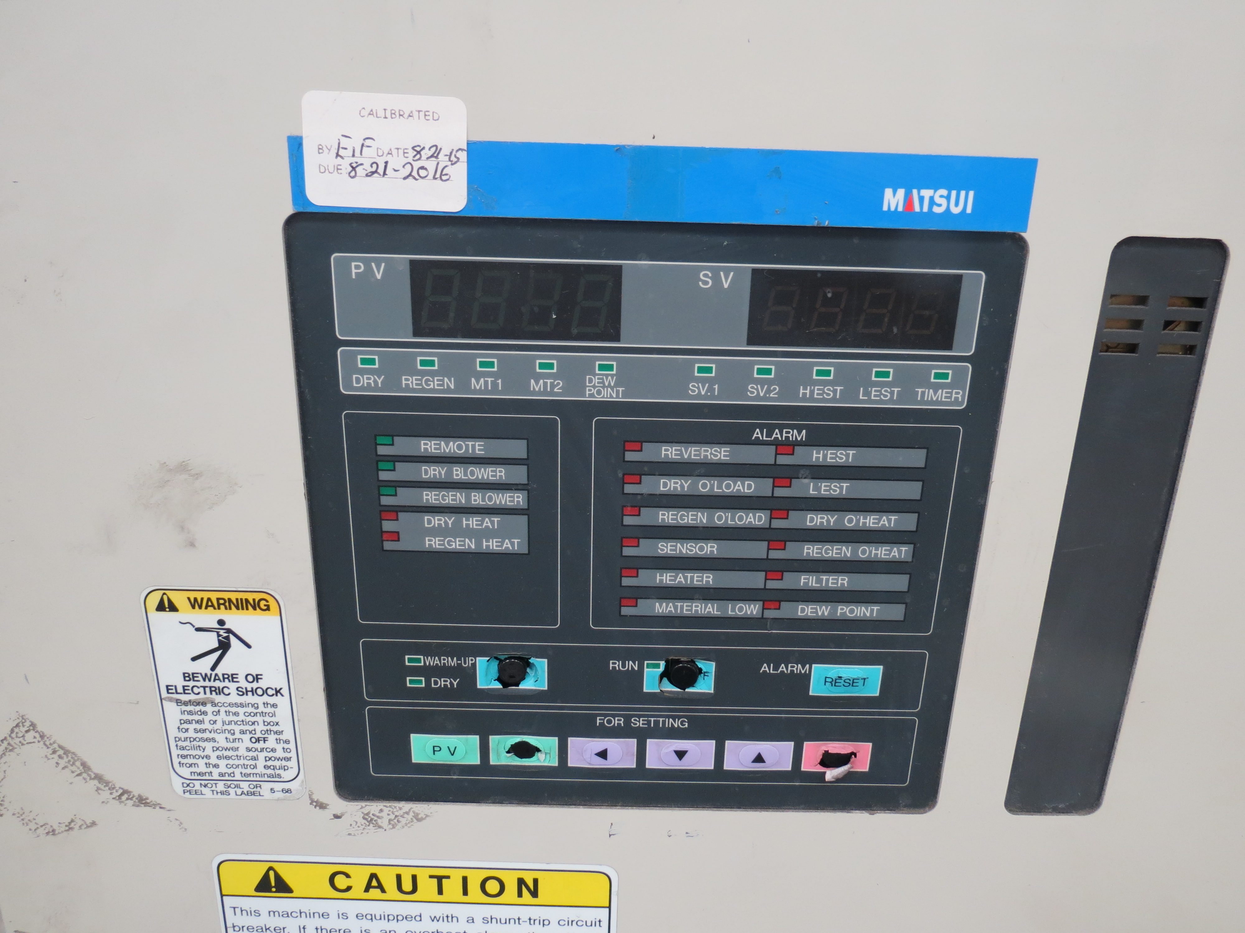 MATSUI DRYER / HOPPER AND JET LOADER HOPPER MODEL DMZ-120 ON CART MFG ...