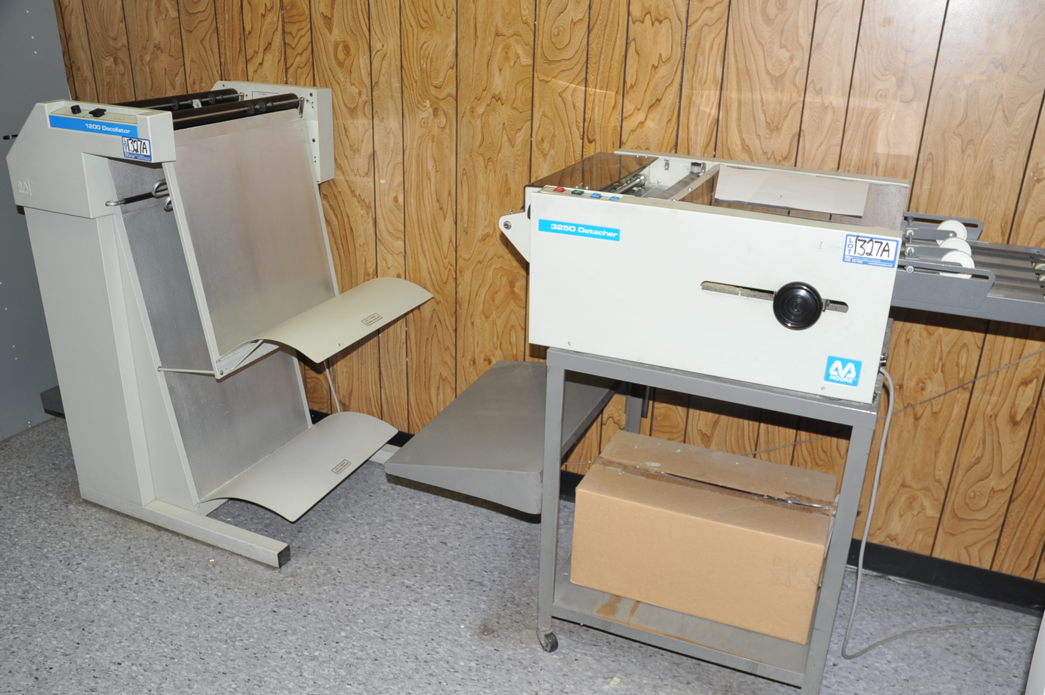 Lot of Moore 1200 Decollator w/ 3250 Detacher
