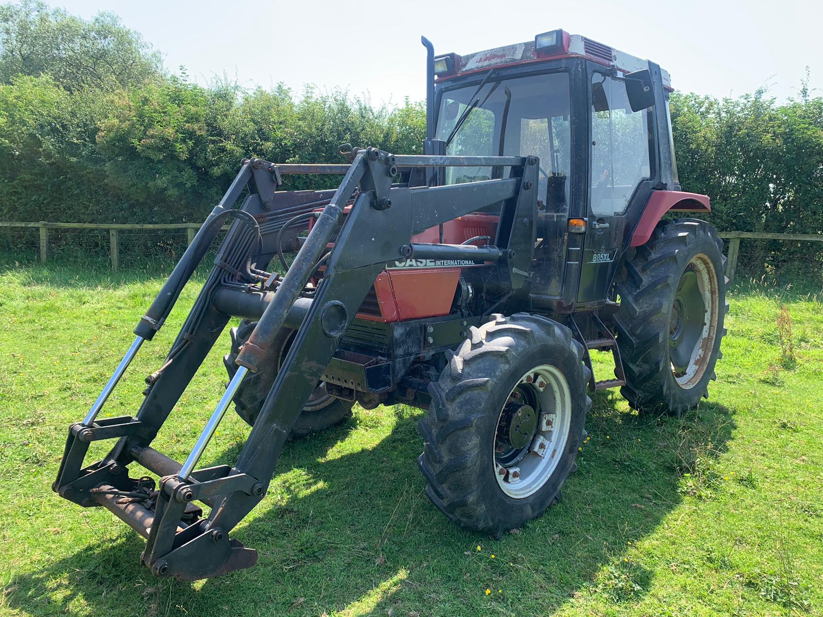 Case 885XL 4WD Tractor with Trima Loader Starts first time runs ...