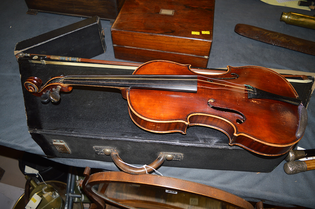 An early 20th Century violin, 'copy o Antonius Stradivarius' label, in ...