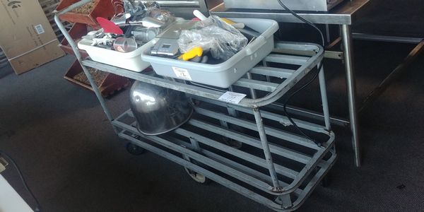 Heavy Duty 2 Tier Shipping / Receiving Cart