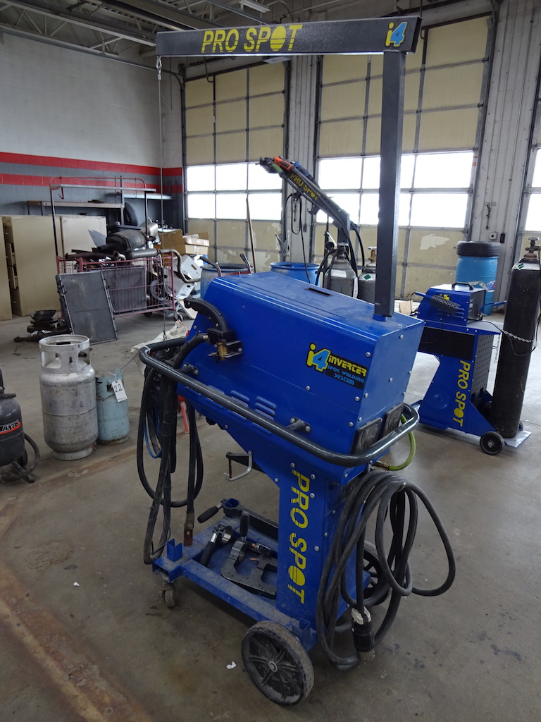 PRO SPOT MODEL i4 WATER COOLED INVERTER RESISTANCE SPOT WELDER