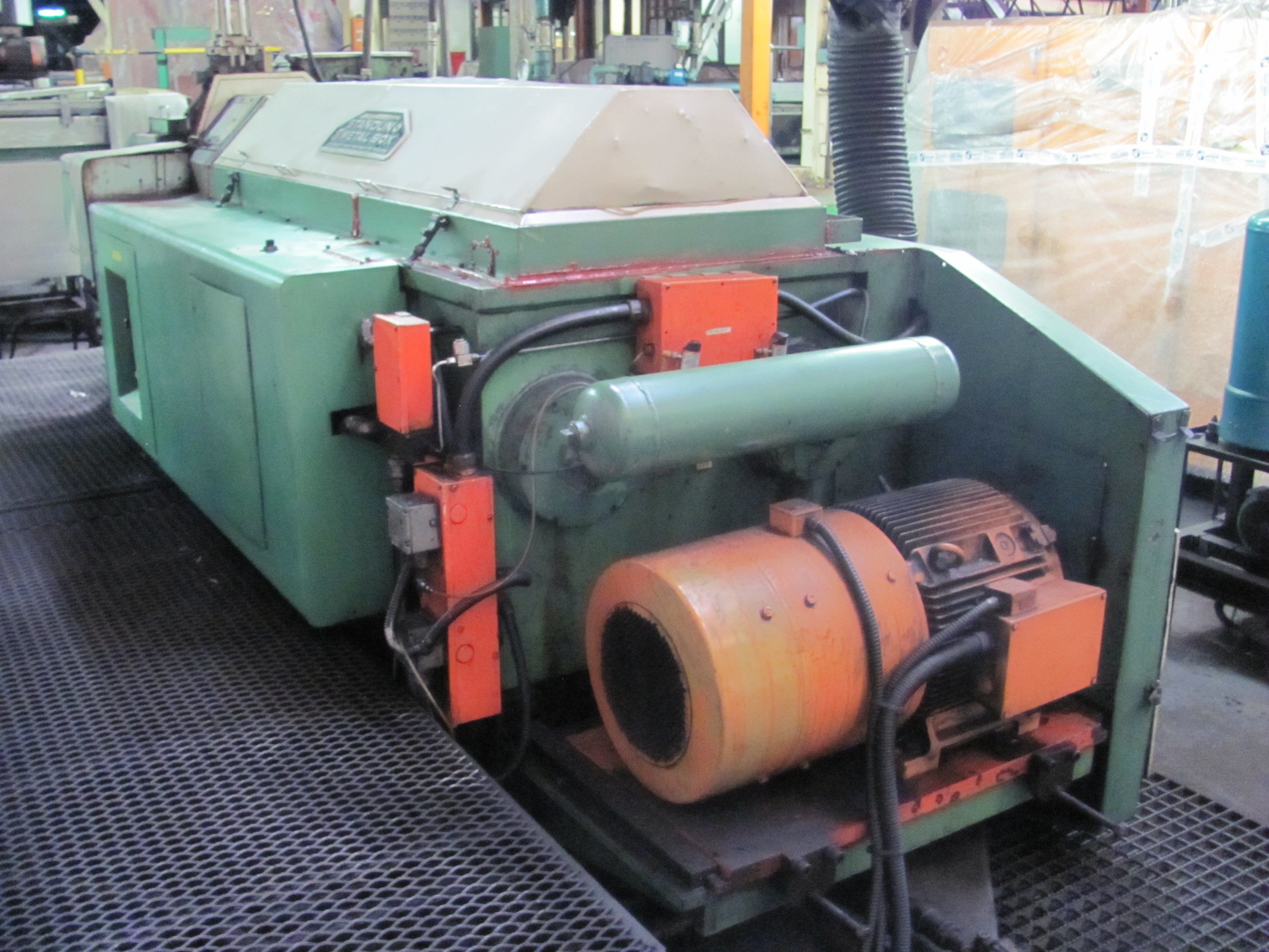 Standu/CMBE body maker, model B3, s/n 239, 250 capacity, 24" stroke ...