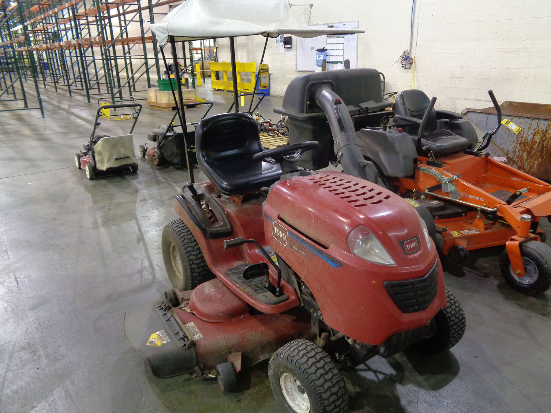 TORO 50'' RIDING LAWN MOWER; MODEL LX500, 285 HOURS, KOHLER COURAGE 22 ...