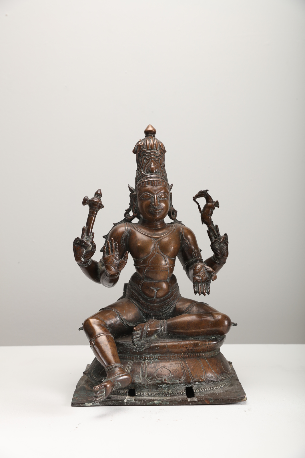Arte Indiana. A large bronze statue of Shiva Pashupati (Lord of Animals ...