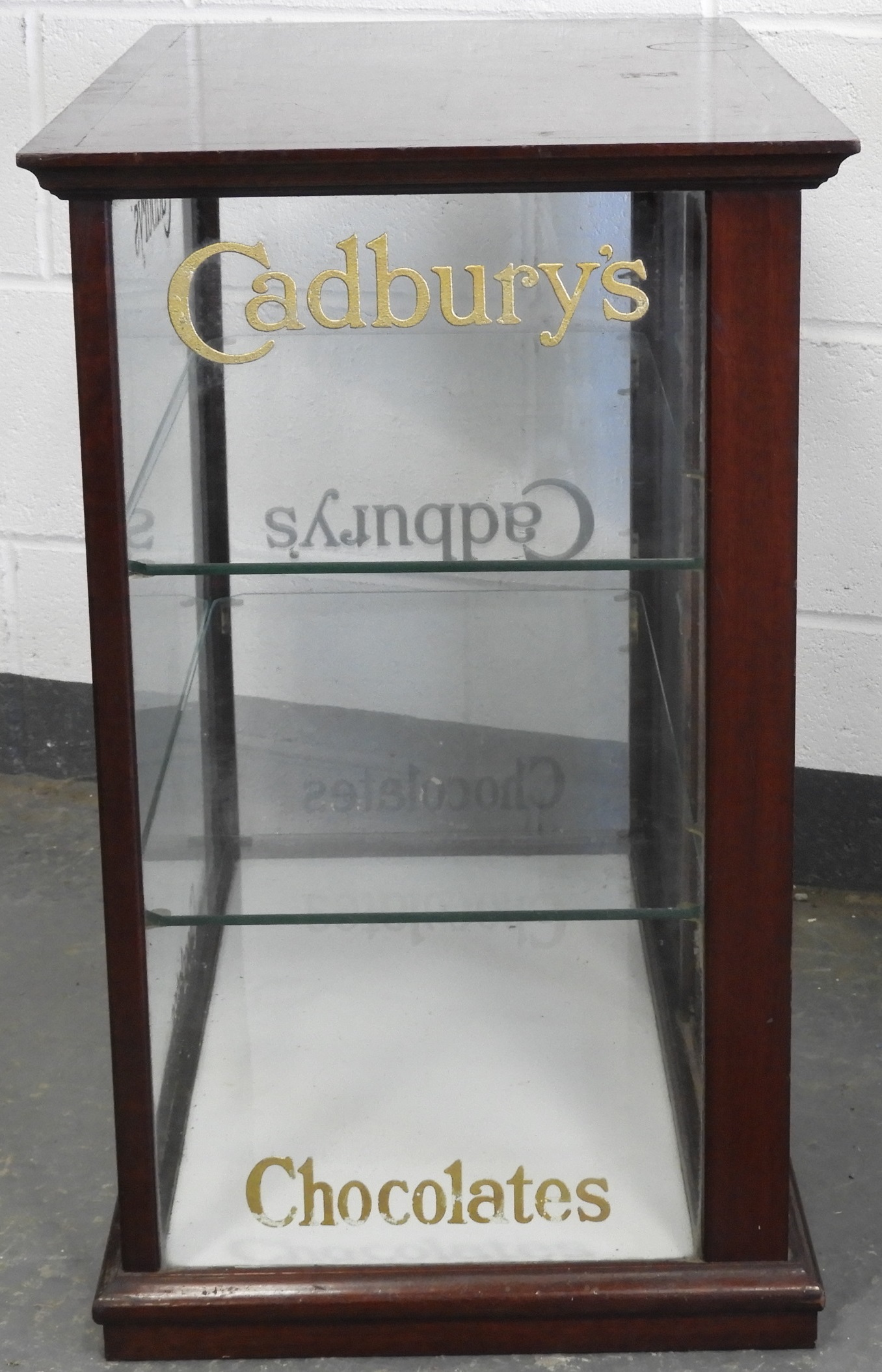 CADBURYS CHOCOLATE SHOP DISPLAY CABINET 30'x27'x16'
