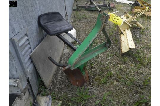 HOLD-ON 3 PT HITCH EQUIP Potato Hiller & Planter w/ 3PTH Mount.