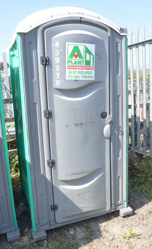 Plastic site toilet 'Portaloo' A439276