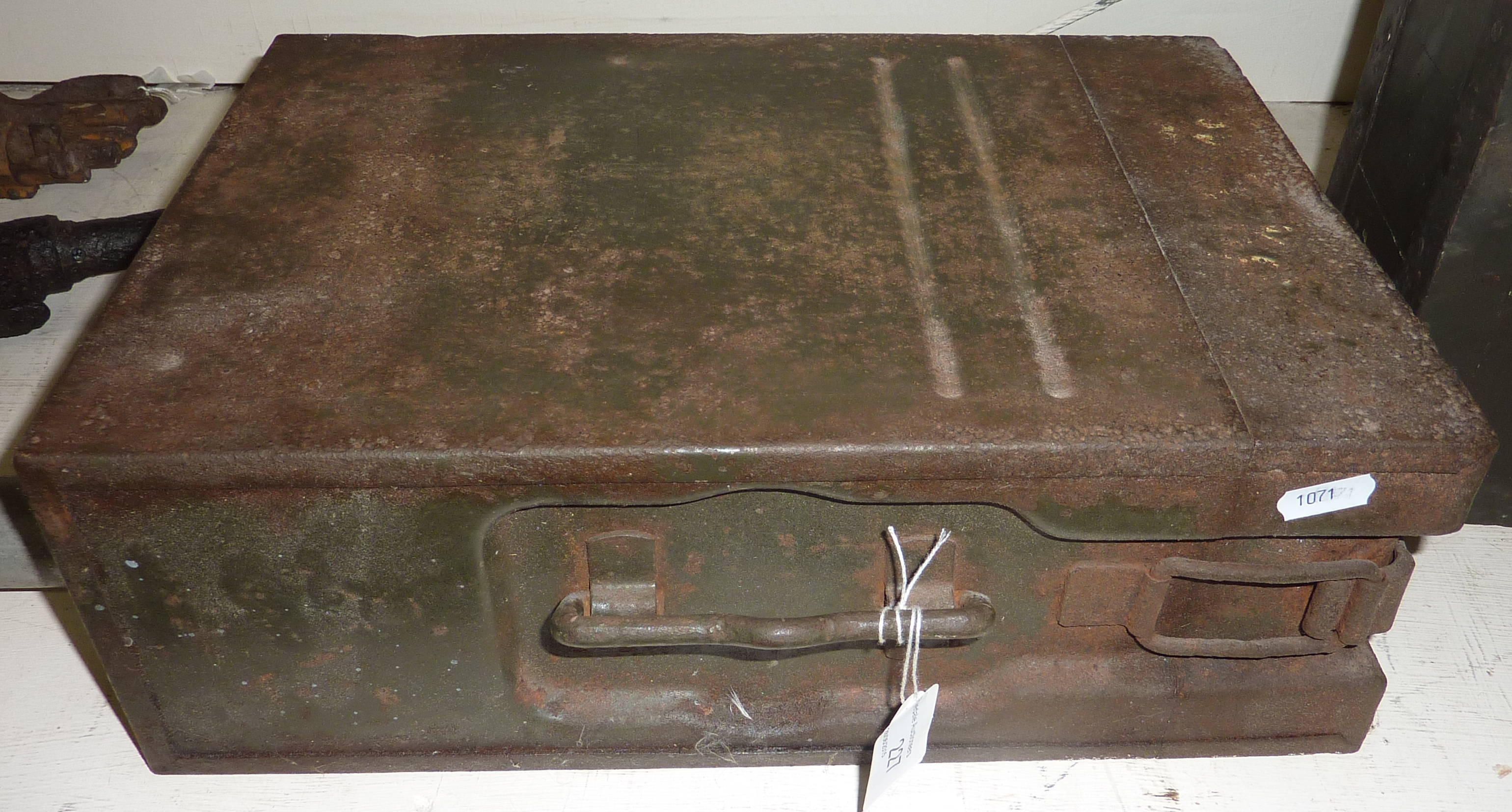 WWII German flak 20mm magazine box