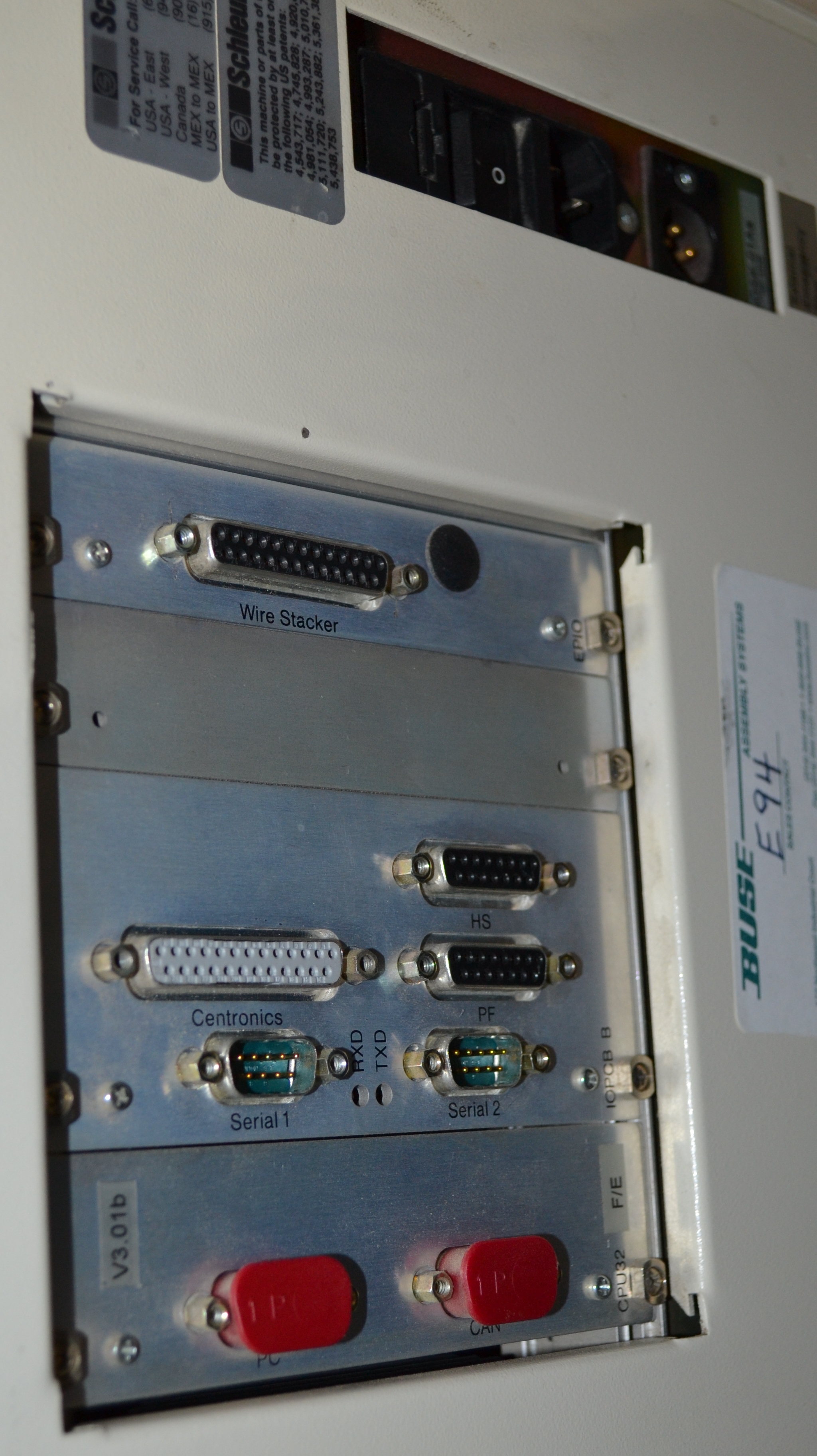 Schleuniger Model OmniStrip 9400 Automatic Wire Cutting & Stripping ...