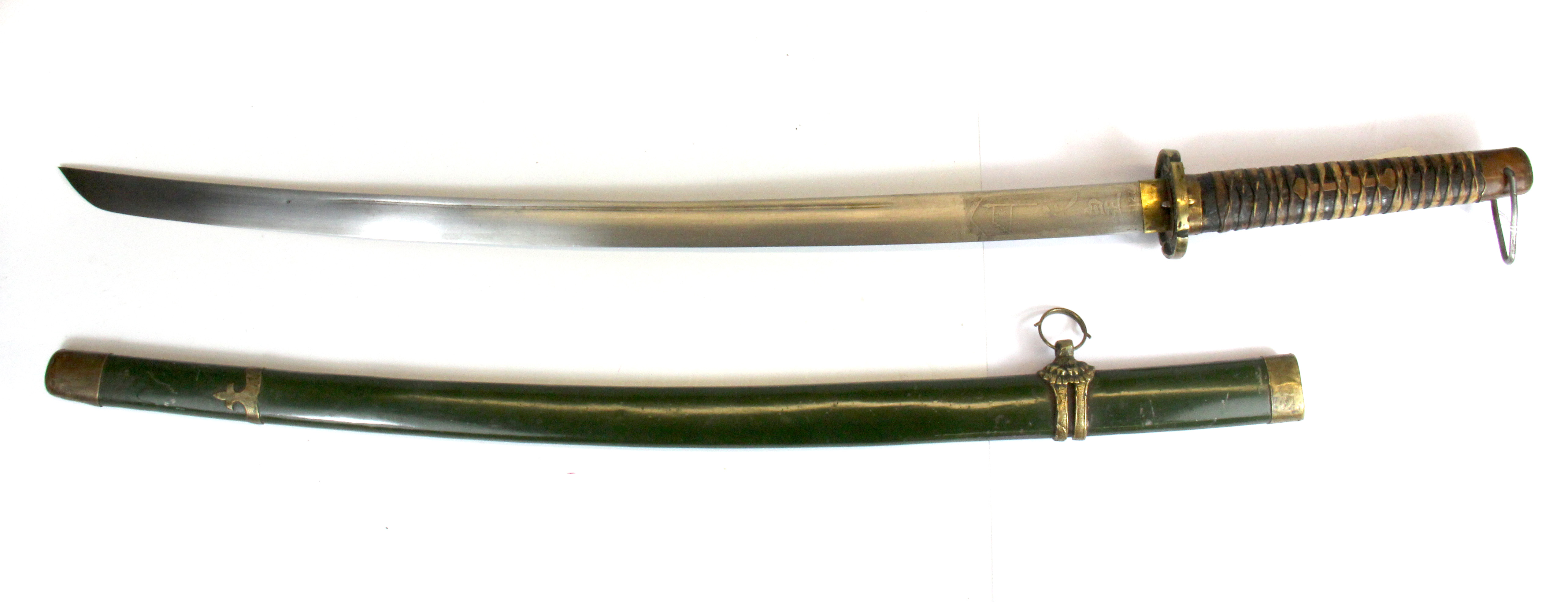 A Japanese World War II period shin gunto sword with 46127 blade, L. 96cm.