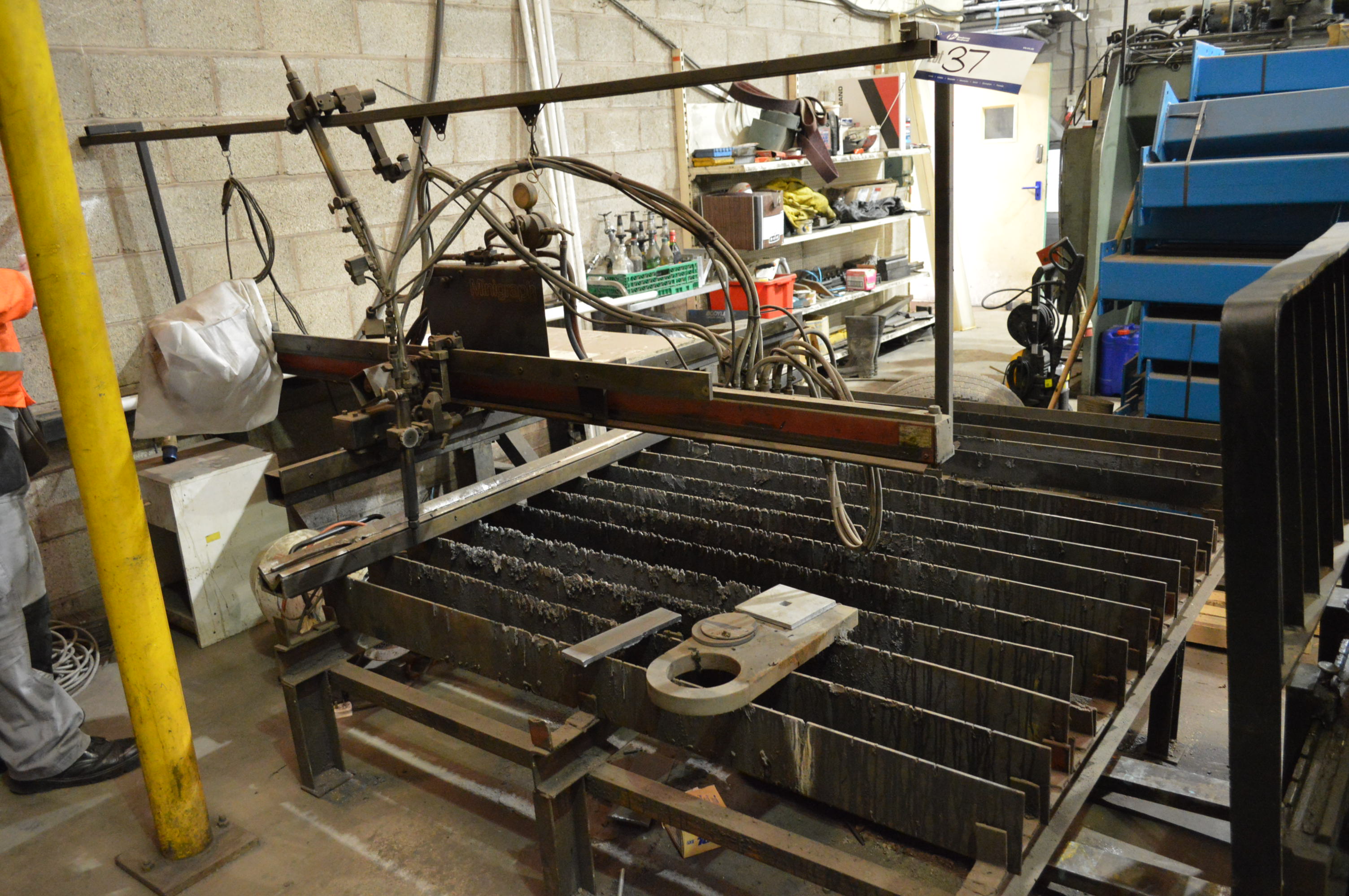 BOC Minigraph Oxy/Acetylene Four Head Profile Cutter, serial no. MG3 ...