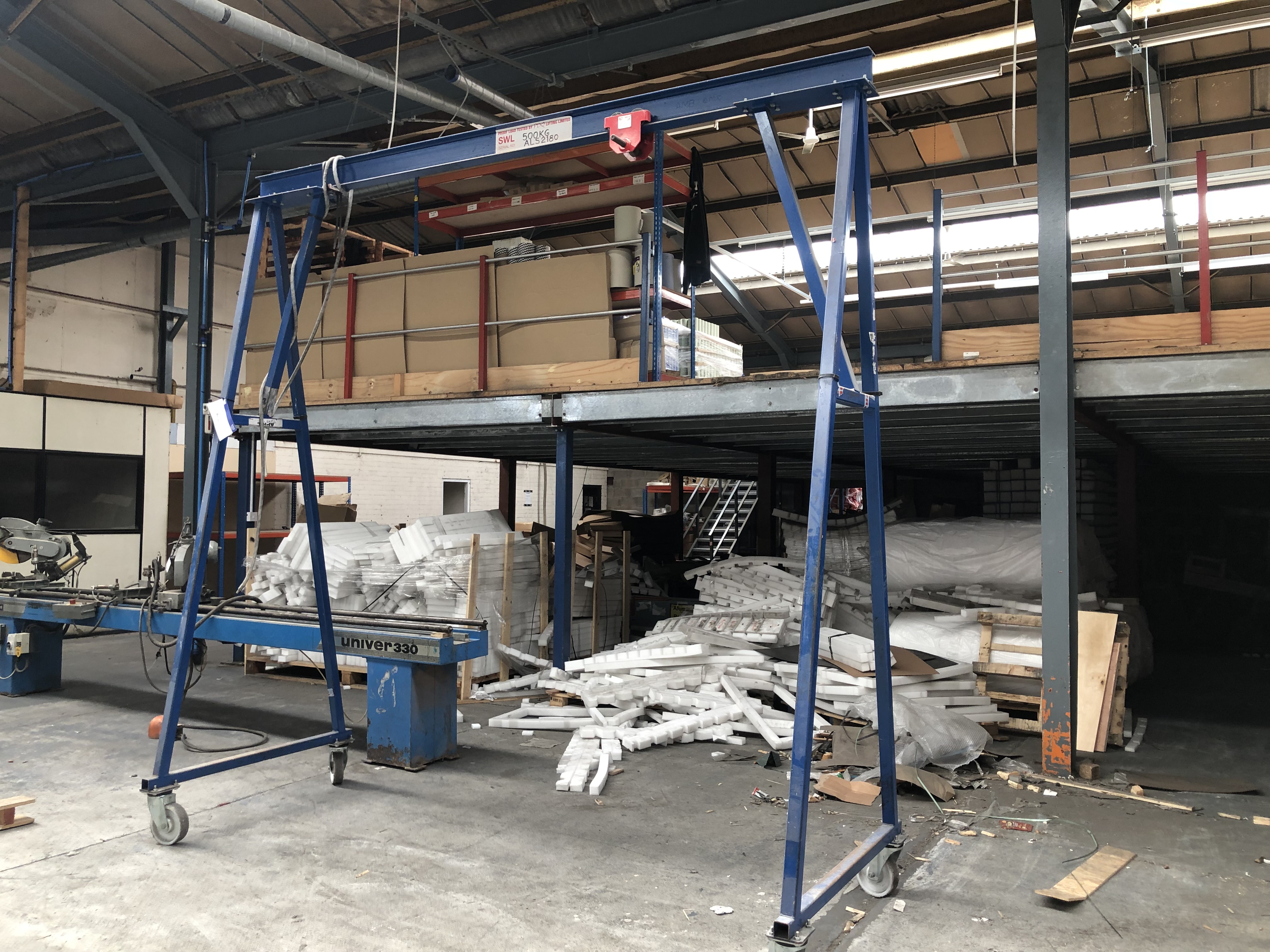 Mobile A-Frame Lifting Gantry, approx. 3m x 1.1m x 3.25m high overall ...