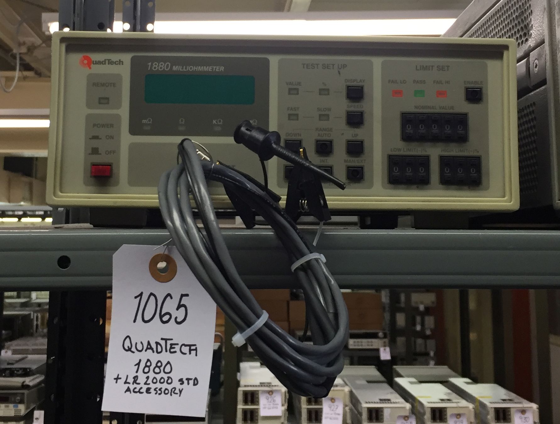 Quadtech 1880 Milliohmmeter + LR2000 Std Accy