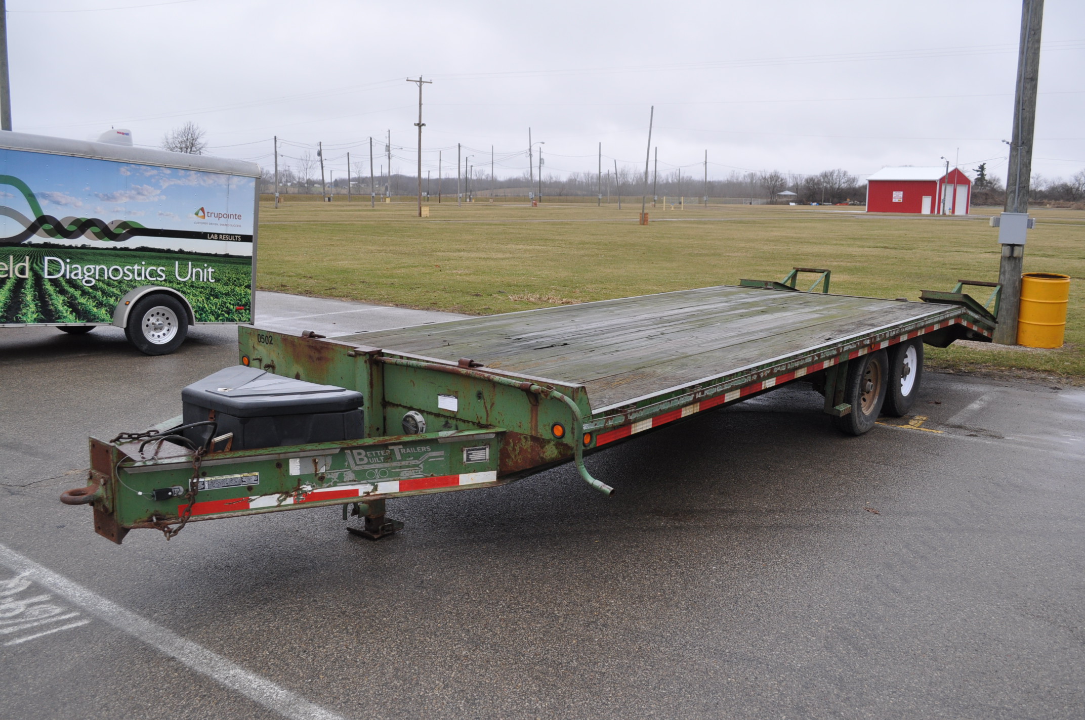 2005 Better Built Pintle hitch trailer, tandemaxle single wheels ...