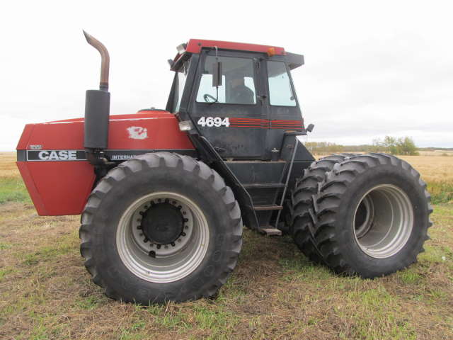 CASE IH 4694 4WD TRACTOR; 6720 Hours, Powershift, 4 Hydraulics Plus ...