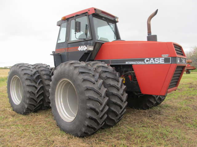CASE IH 4694 4WD TRACTOR; 6720 Hours, Powershift, 4 Hydraulics Plus ...