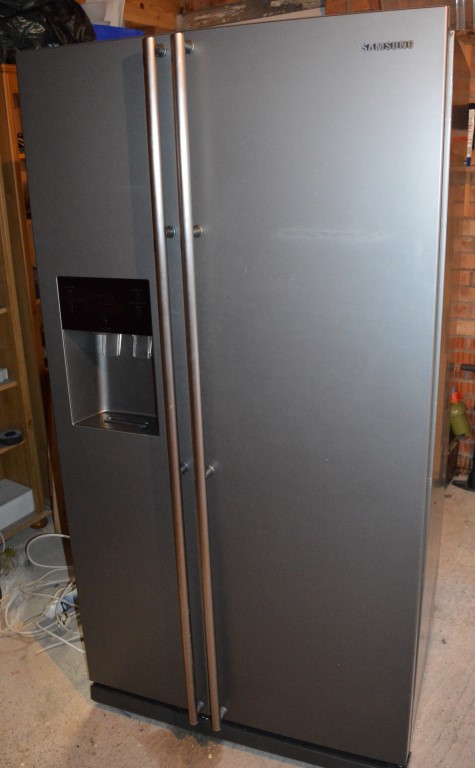 1 x Samsung American Style Fridge Freezer - Model RSH1DBMH - Energy ...