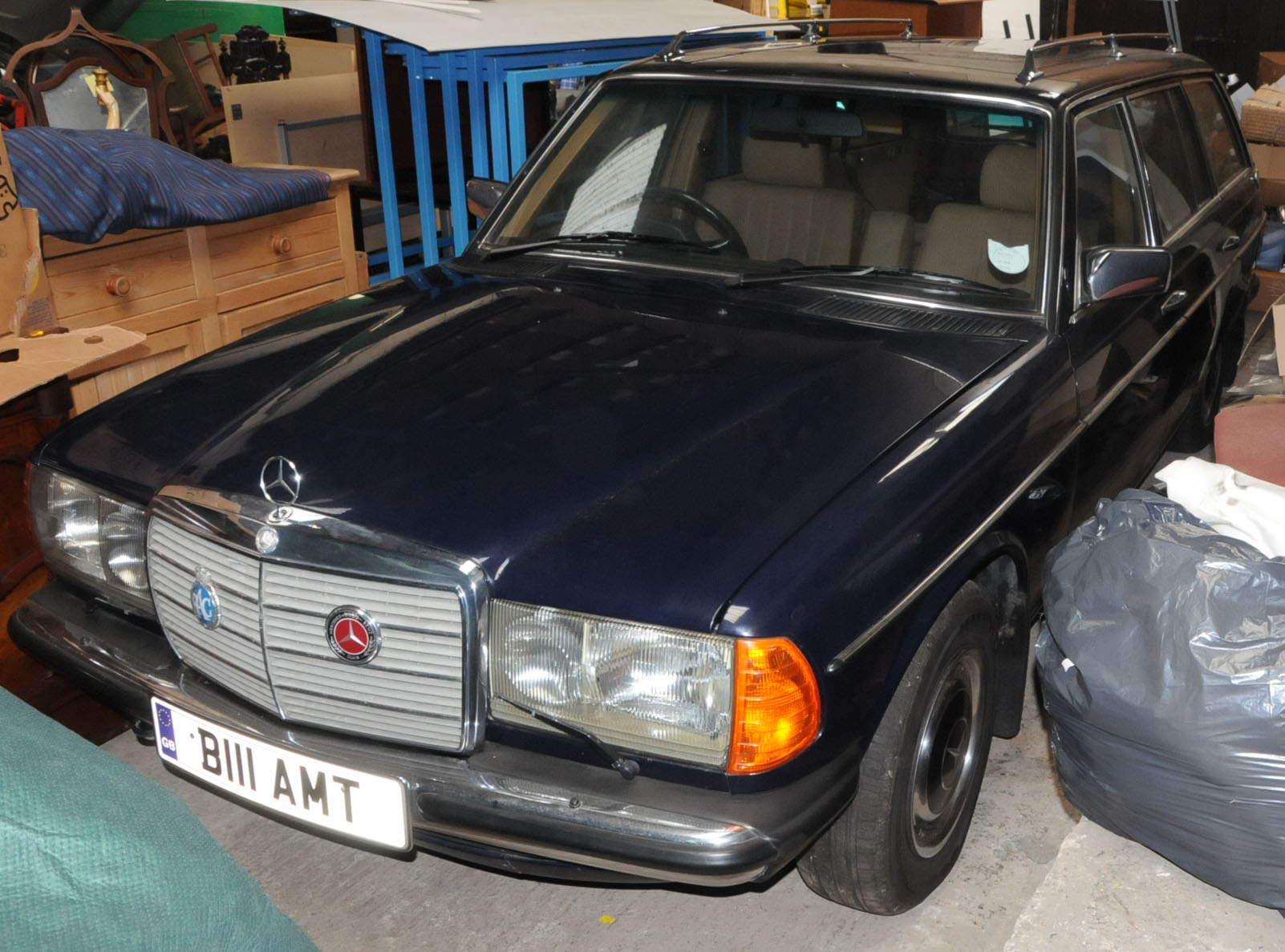 Mercedes W123 estate, 280 TE automatic, mileage 121,251, blue. B111 AMT ...