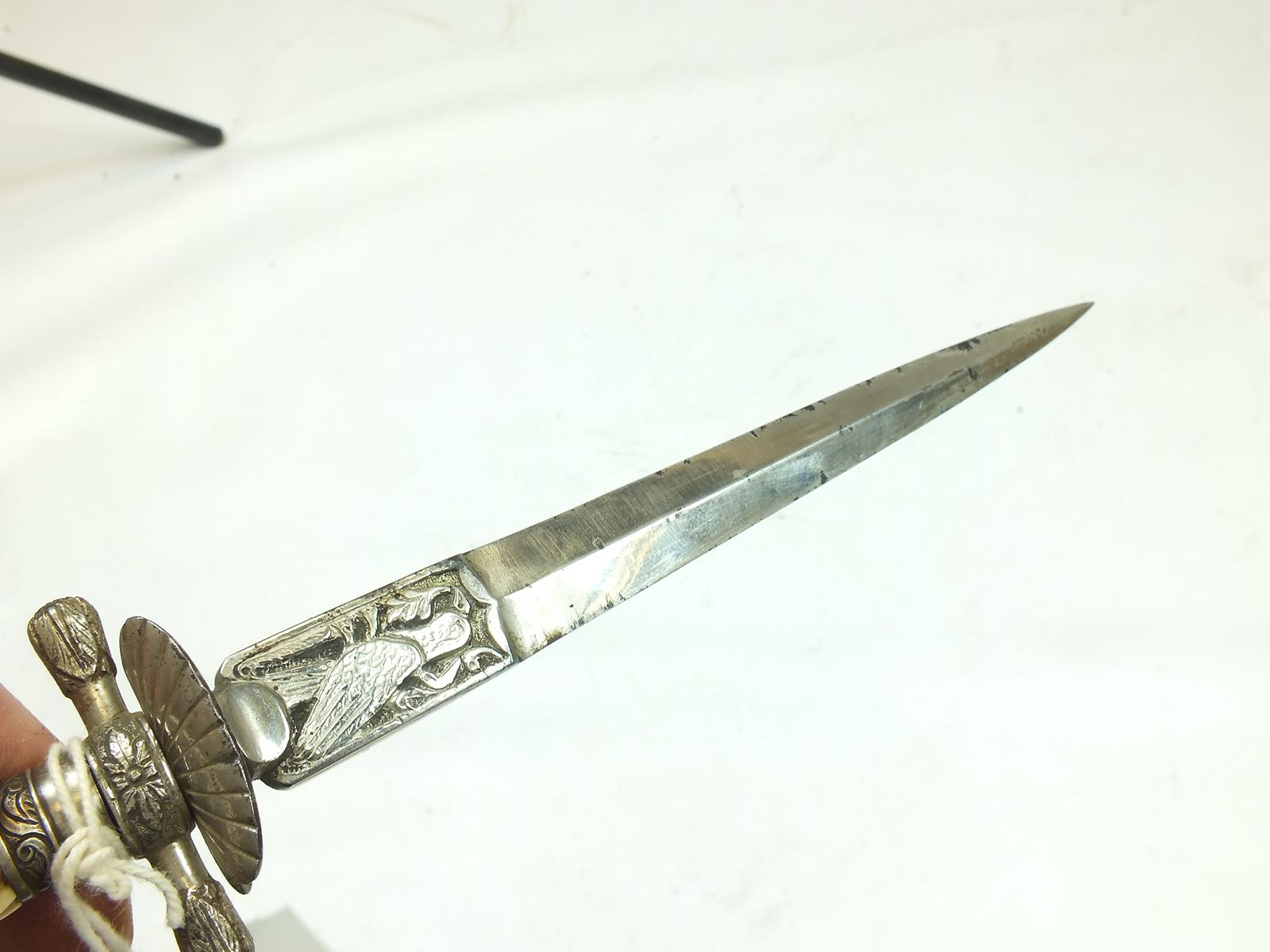 A LATE 19TH CENTURY SPANISH STILETTO DAGGER, 16cm flattened diamond ...