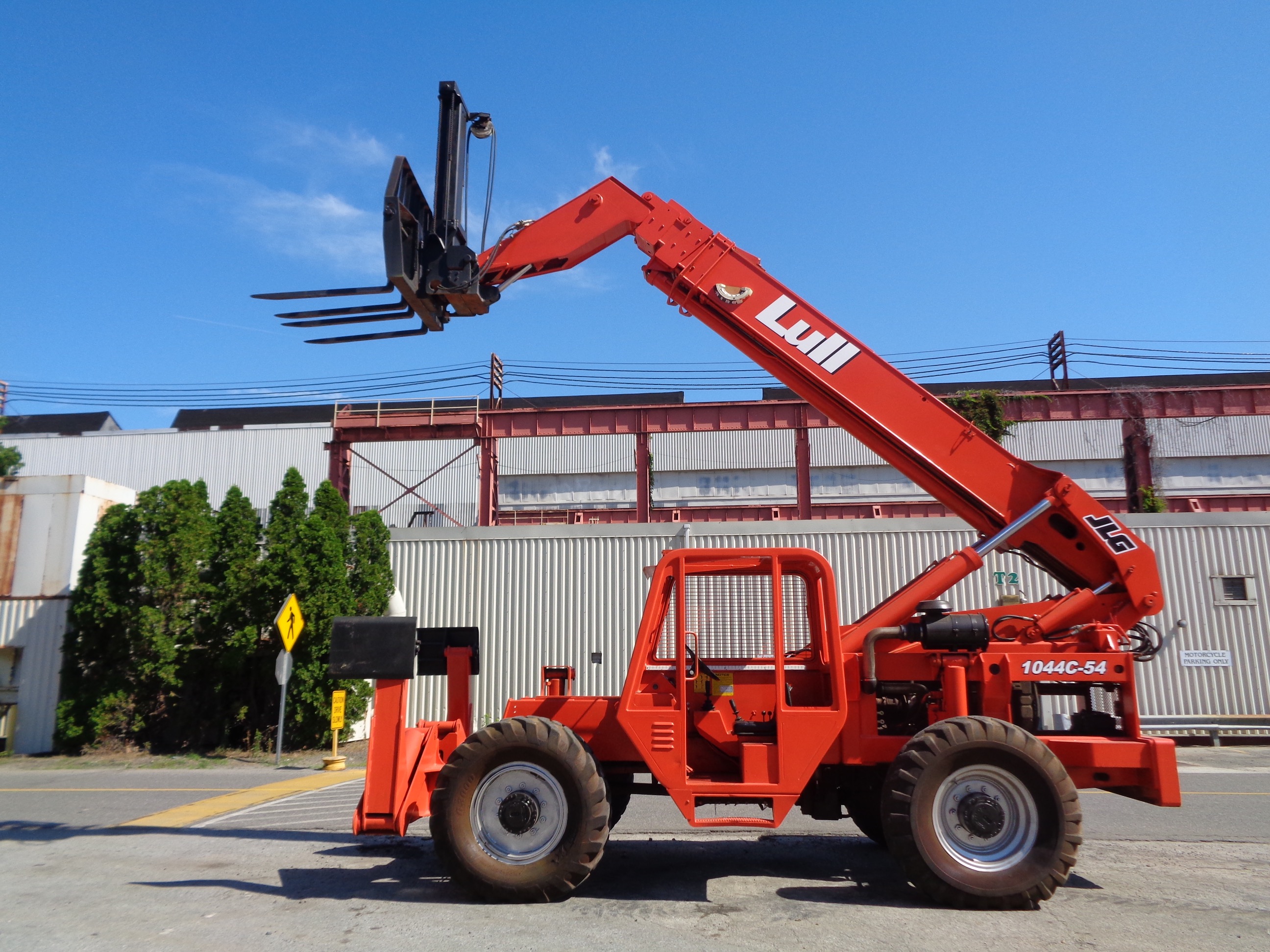 Make: Lull Model: 1044C-54 10,000lb Capacity Diesel 3 Way Selectable ...