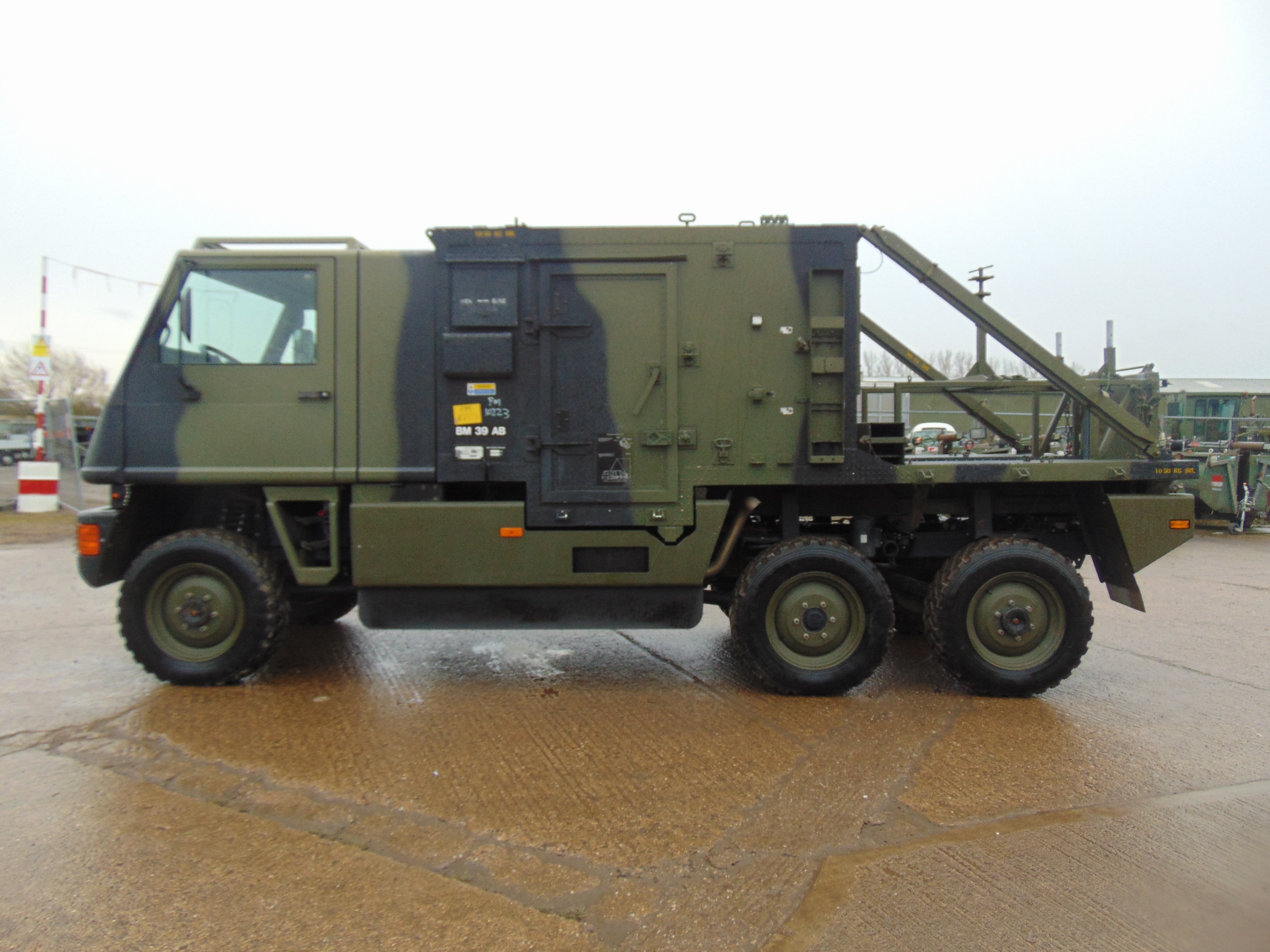 You are bidding on Direct from the UK Ministry Of Defence an Ex Reserve ...