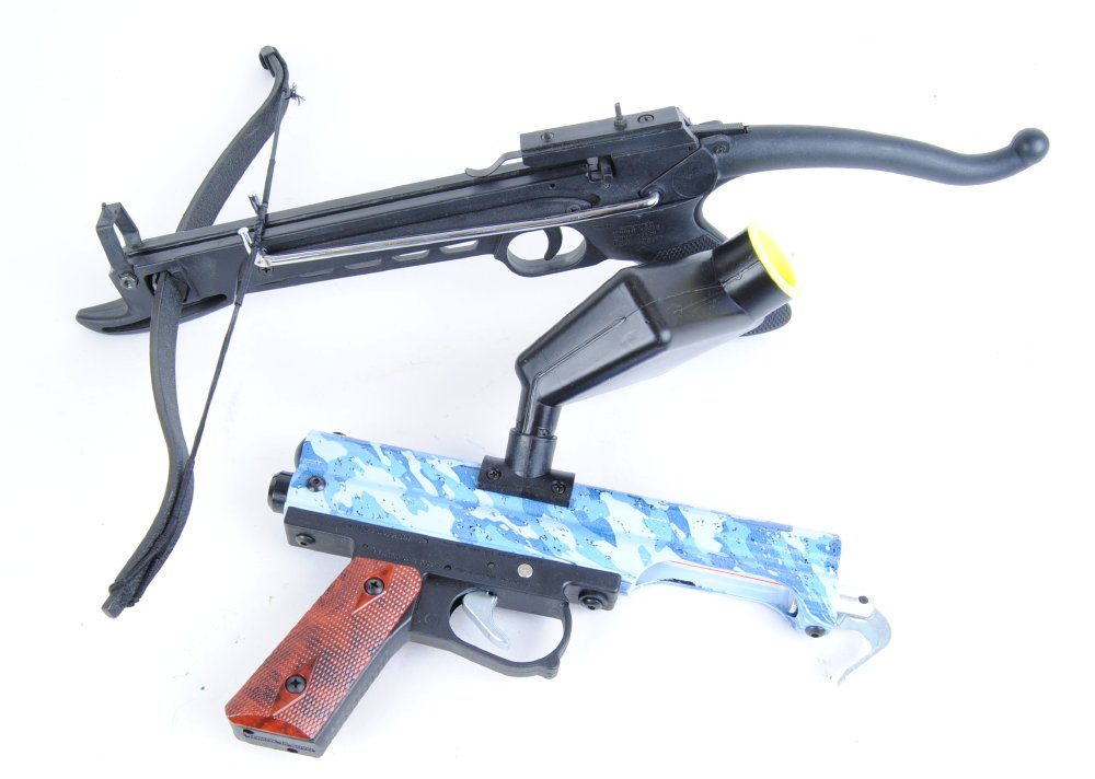 Co2 Paintball gun with pellet hopper and Cobra mini crossbow