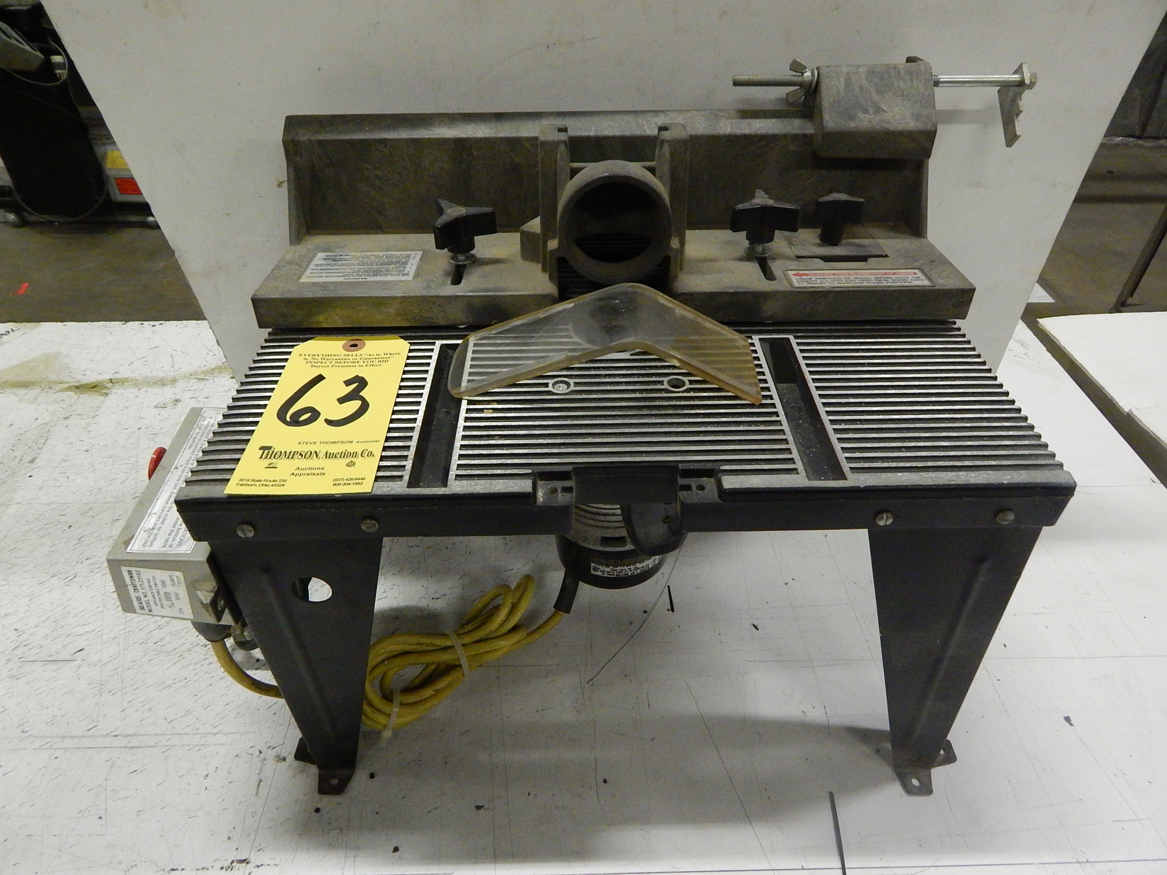 Stanley Router w/Table