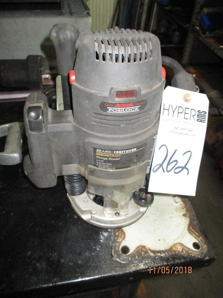 Craftsman Plunge Router 1/4" to 1/2" Shank Capacity