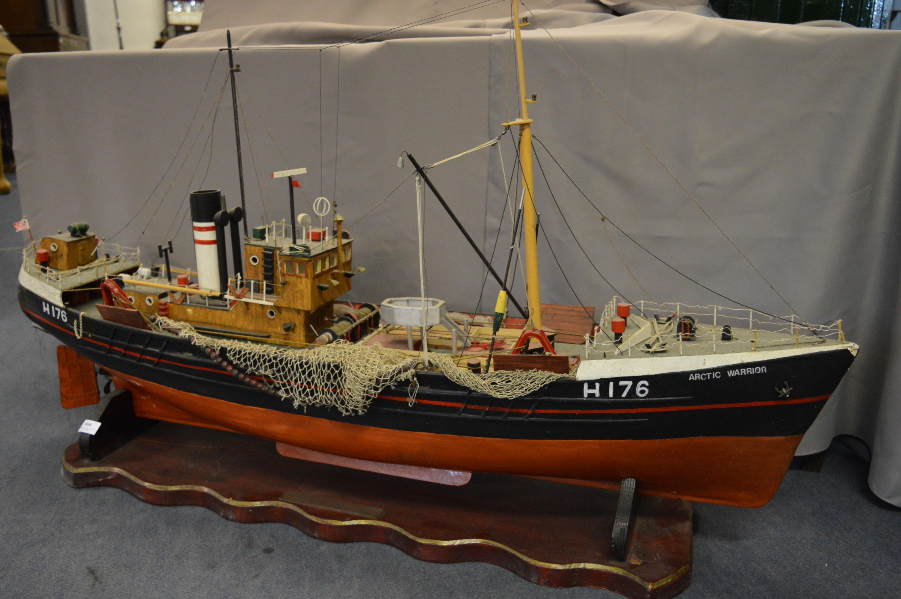 Model Hull Trawler "Arctic Warrior H176"