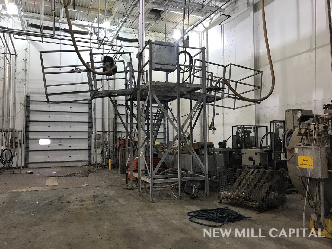 Tanker Receiving Bay Platform, Approx 5.5ft x 10ft x 10ft Tall, Dual ...