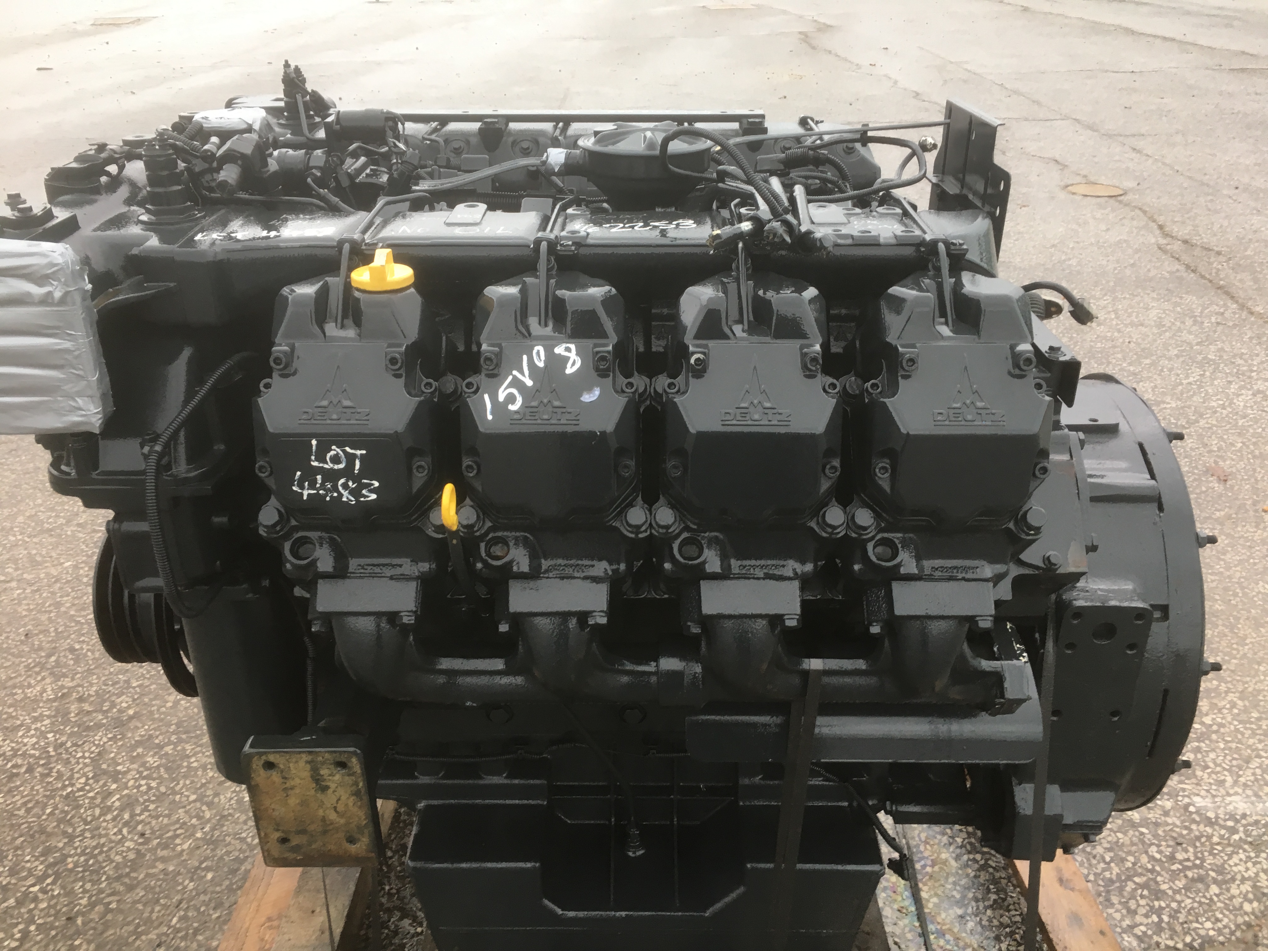 A Deutz Model TCD 2015 V08 V8 Diesel Engine; 400kW Output; Unused.