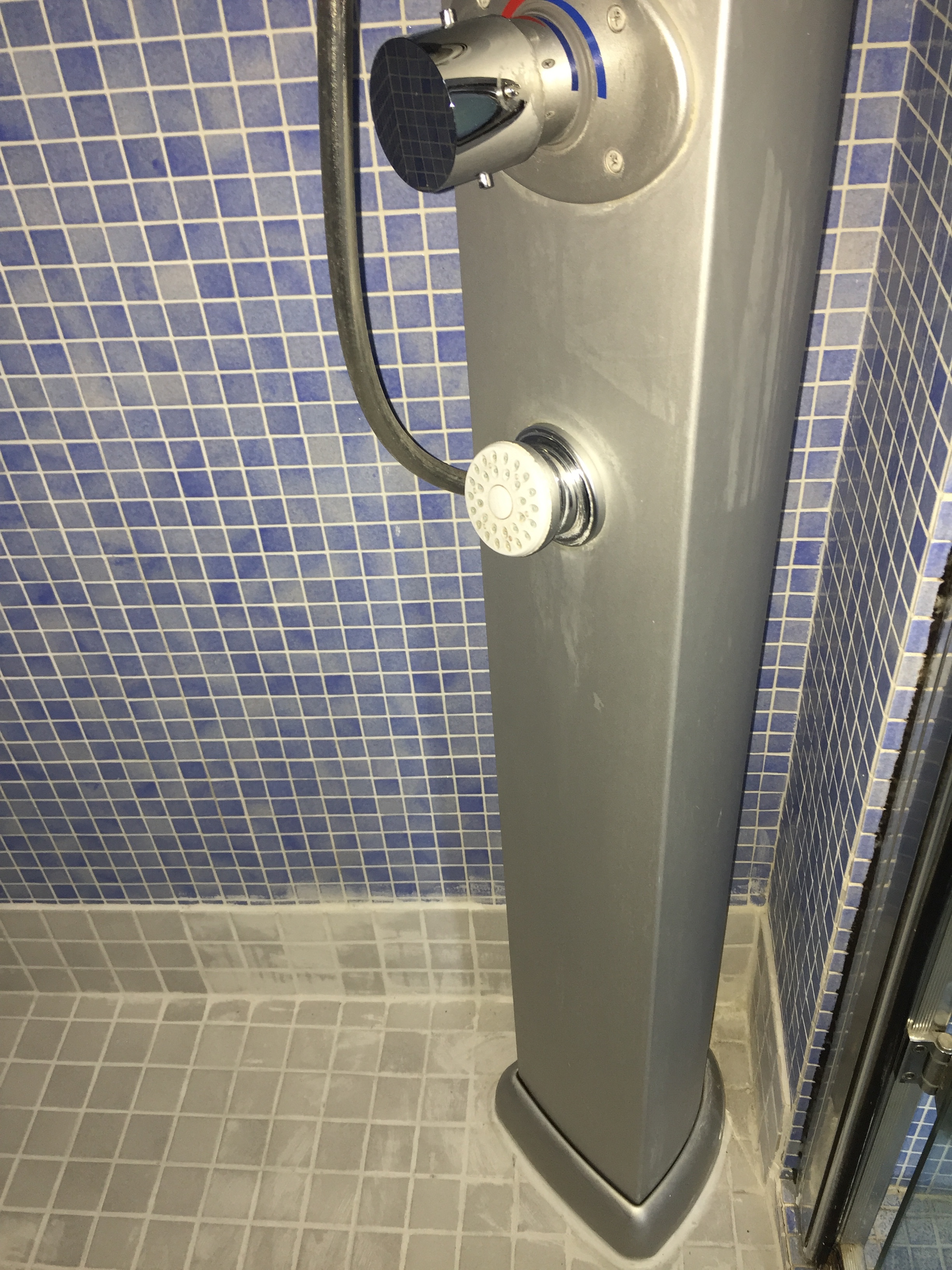 1 x Hansgrohe Pharo "Colonna Doccia" Upright Bathroom Shower Panel ...