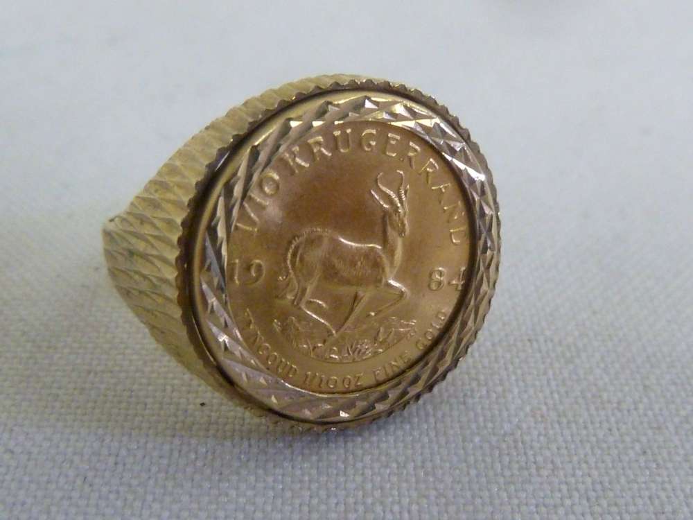 1/4 Krugerrand coin mounted as a ring, approx total weight 7g