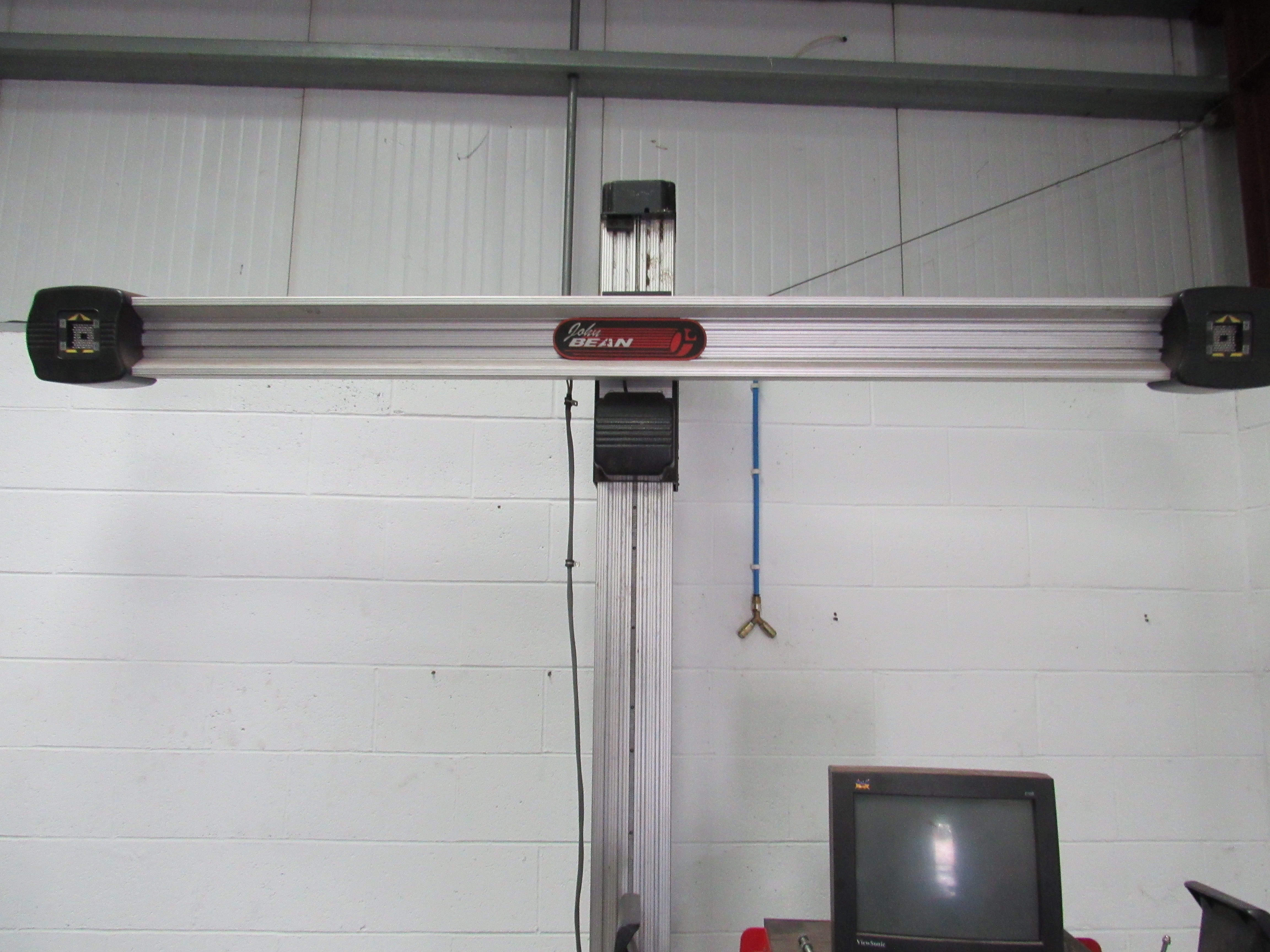 John Bean Visualiner Tracking System/Wheel Aligner, Model EEWA544A ...