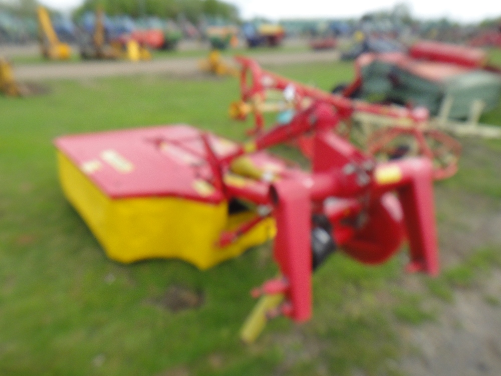 ZTR 165 Drum Mower. Only done 40 acres