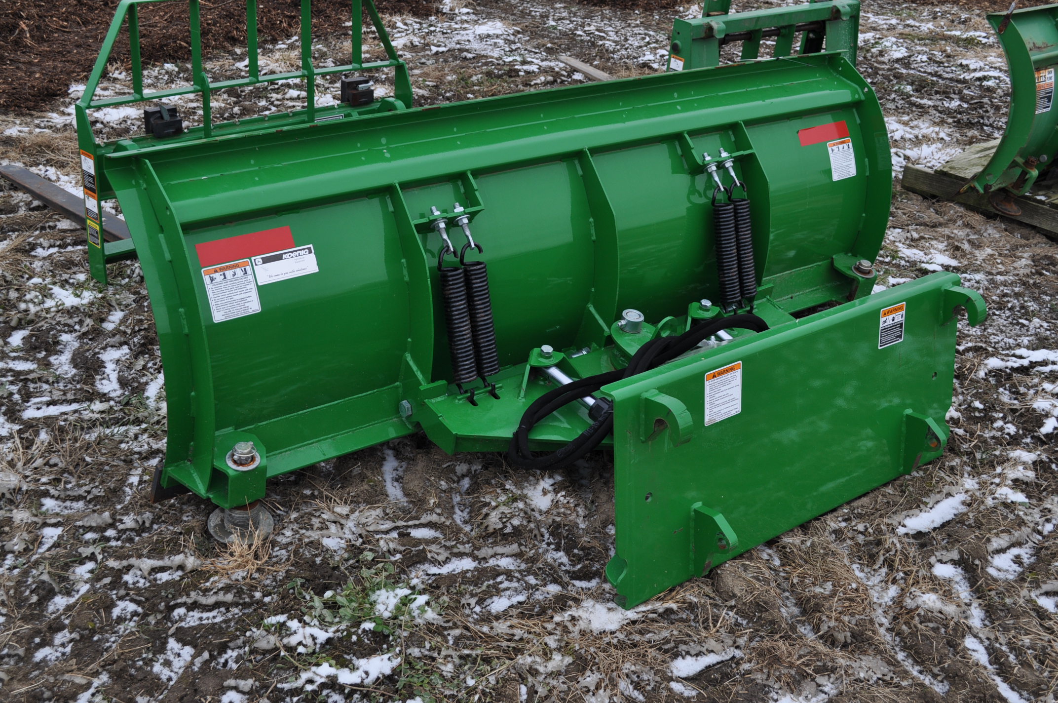 8’ Frontier snow plow, hyd tilt, Euro coupler