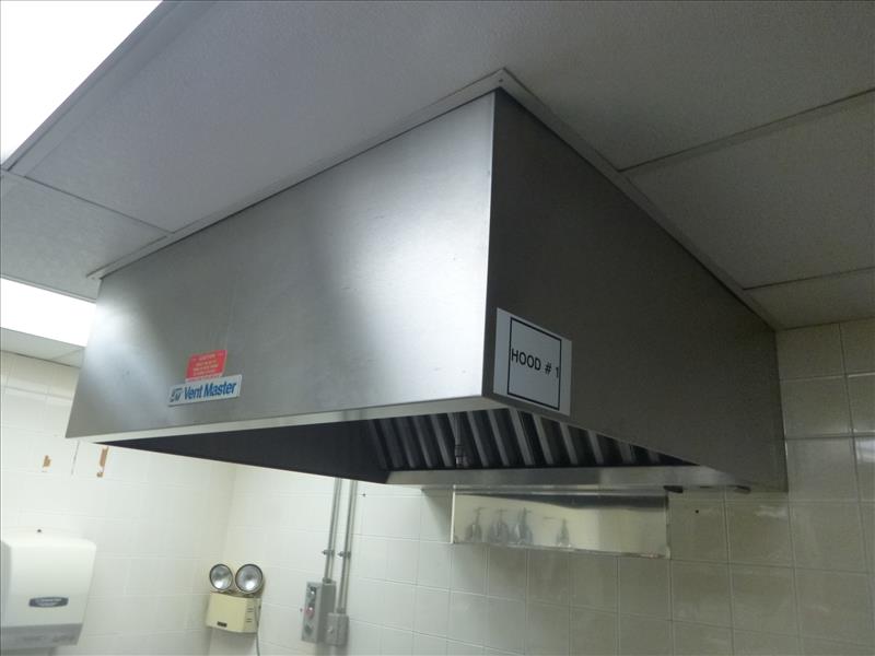 exhaust hood Ventmaster mod. GlD-B ser. no. 001-078-5A 4 ft. s/s c/w ...