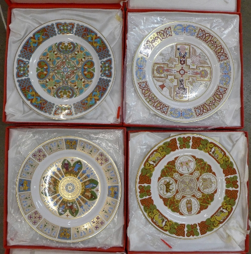 Four Spode Celtic pattern plates, The Durrow Plate, Canterbury Pilgrim ...