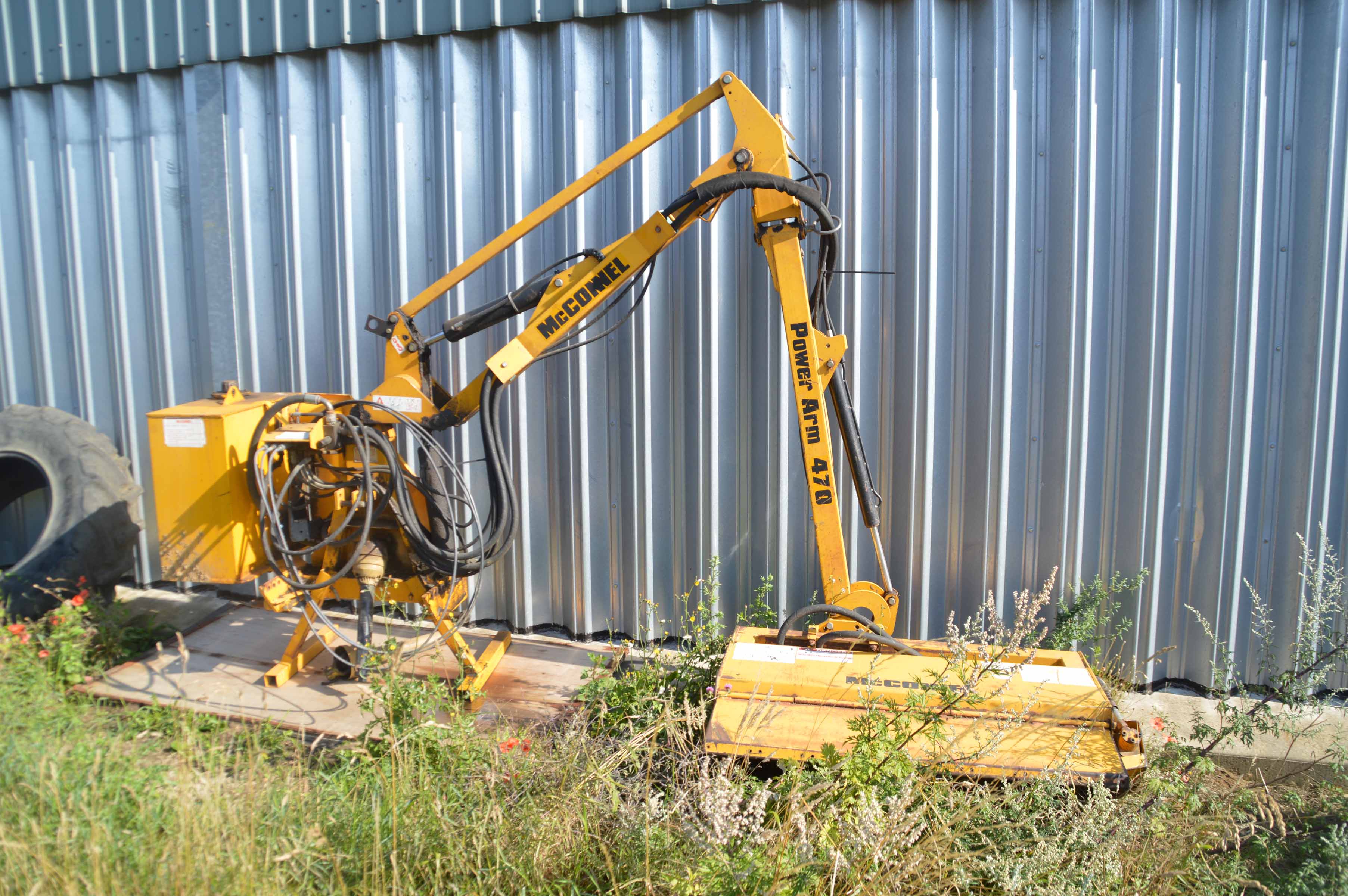 McConnel Power Arm 470 linkage mounted hedge cutter with cable ...